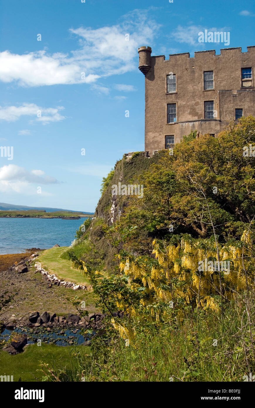 Dunvegan castle hi-res stock photography and images - Alamy