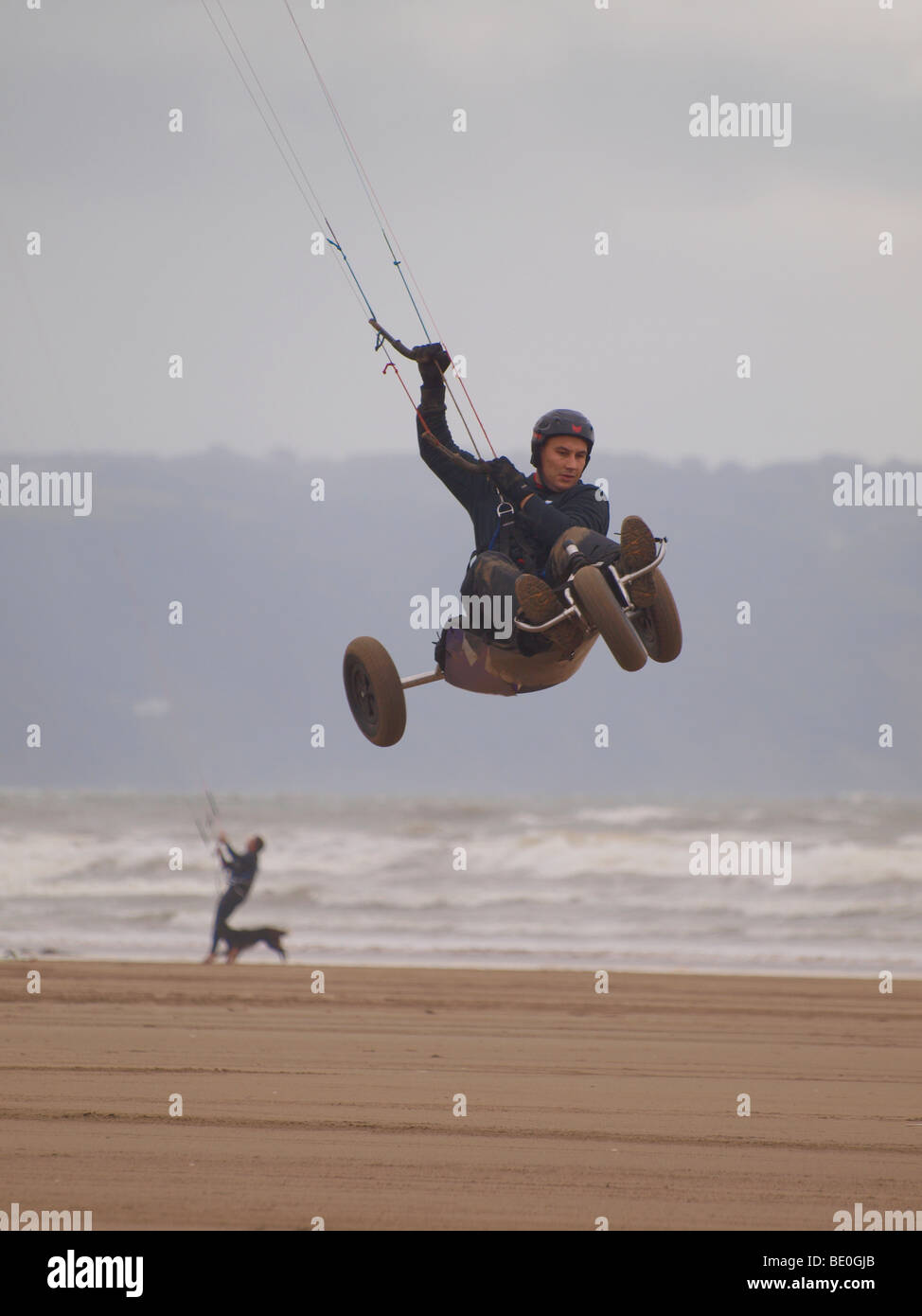 Kite buggying hi-res stock photography and images - Alamy
