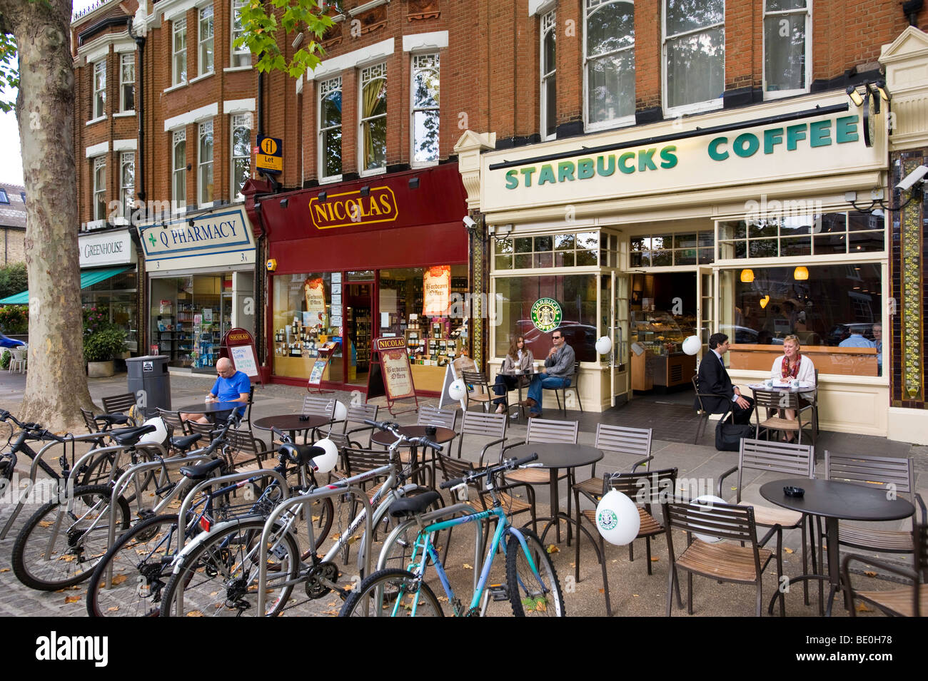 Parade of shops, Kew, London, United Kingdom Stock Photo - Alamy