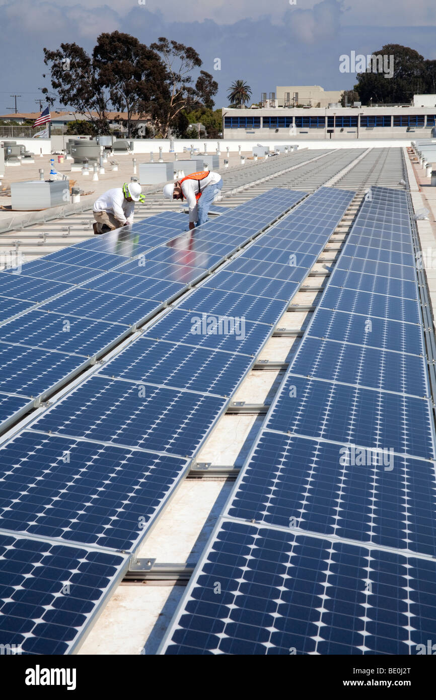 Installation of Grid-tied solar array on roof of Big Blue Bus ...