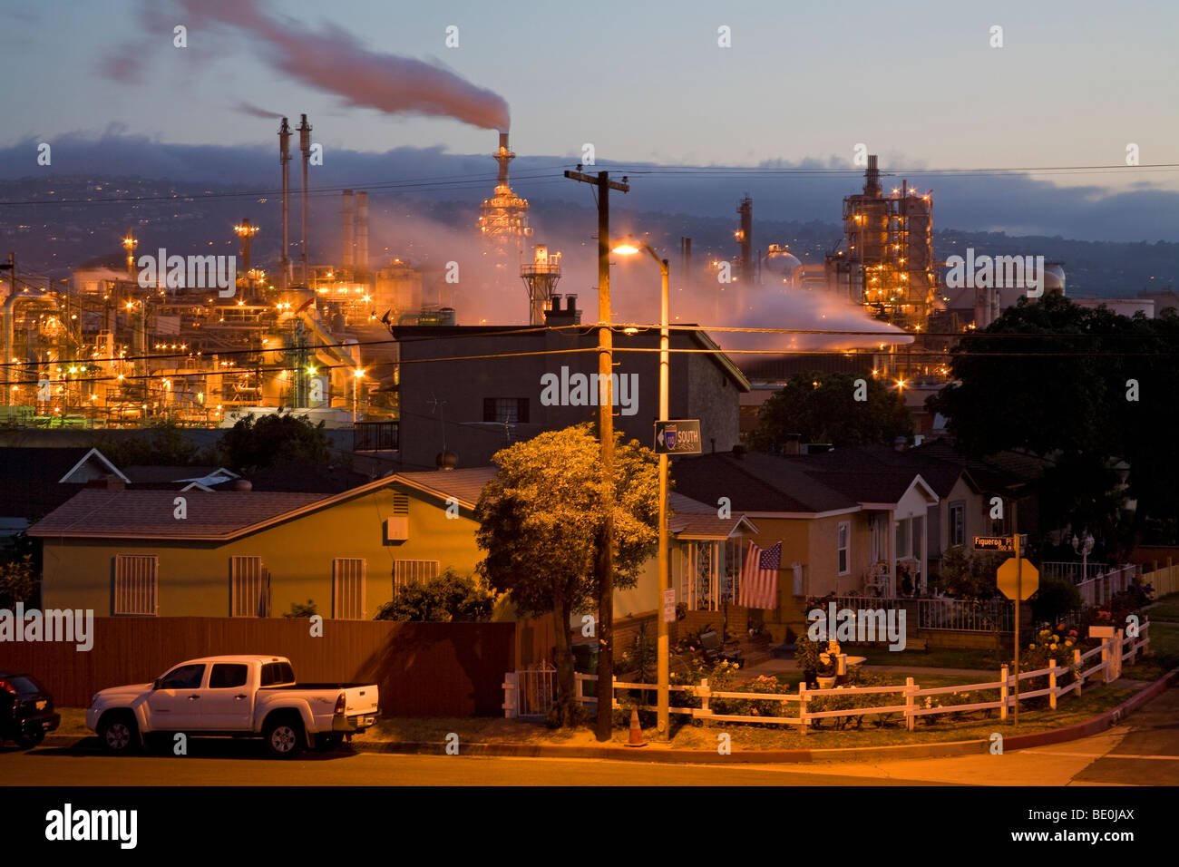 Residential houses next to oil refinery at Wilmington. Los Angeles ...