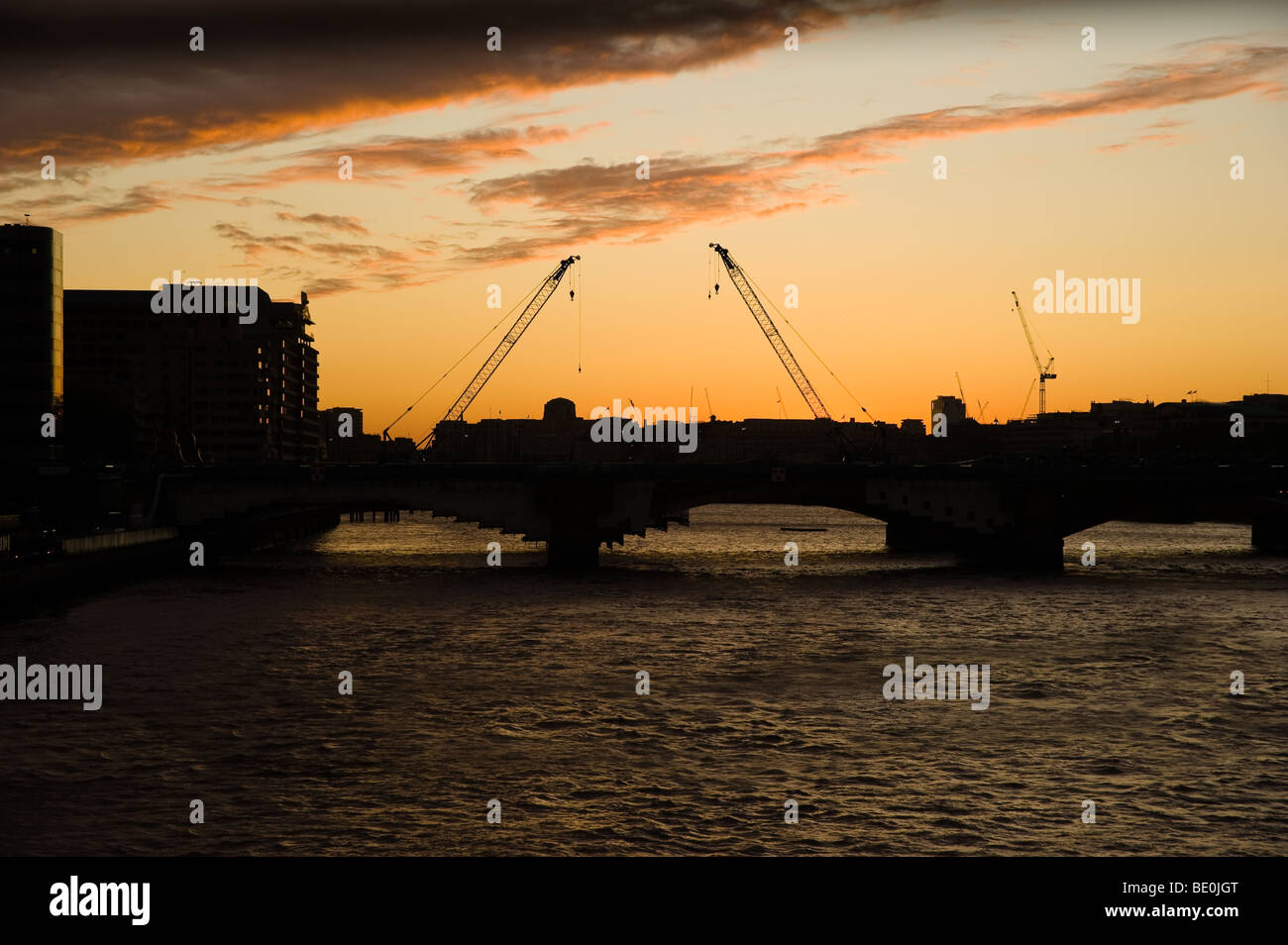 Rebuilding city hi-res stock photography and images - Alamy