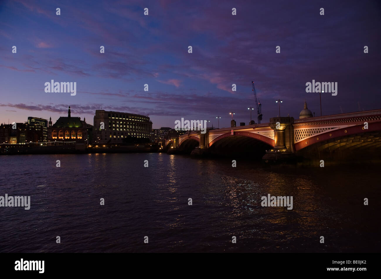 Blackfriars night hi-res stock photography and images - Alamy