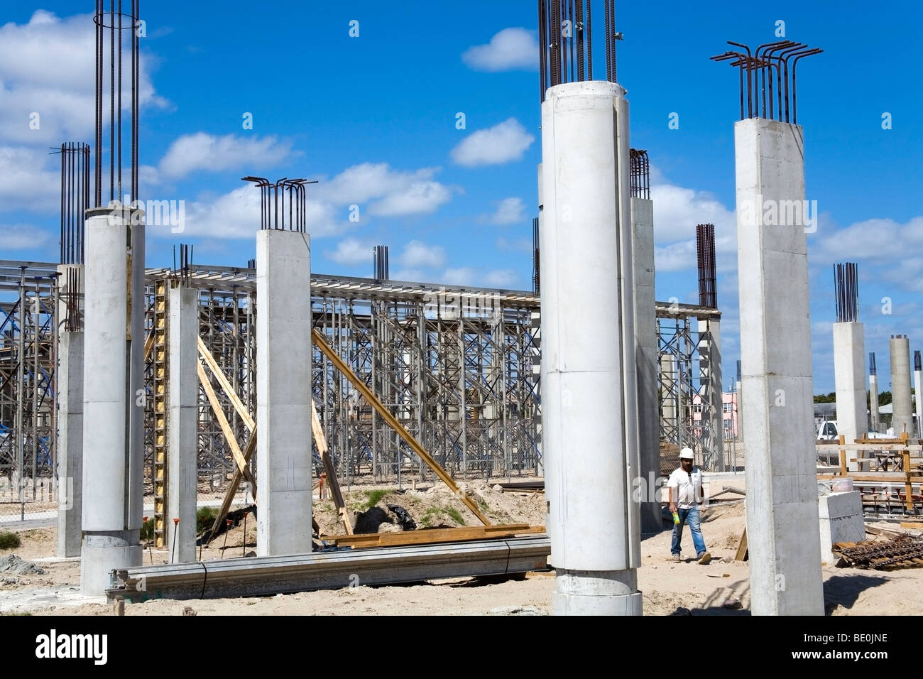 Beach restoration construction hi-res stock photography and images - Alamy