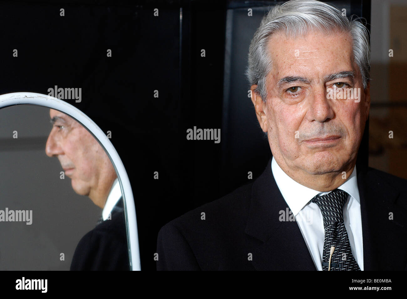 Mario Vargas Llosa, peruvian writer and author Stock Photo - Alamy