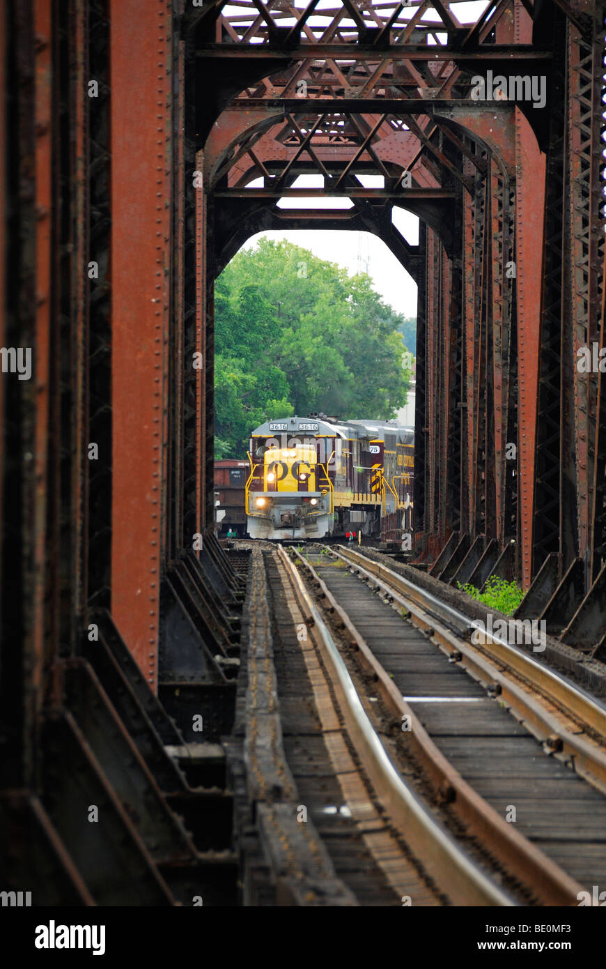 Trestle bridge train tracks hi-res stock photography and images - Alamy