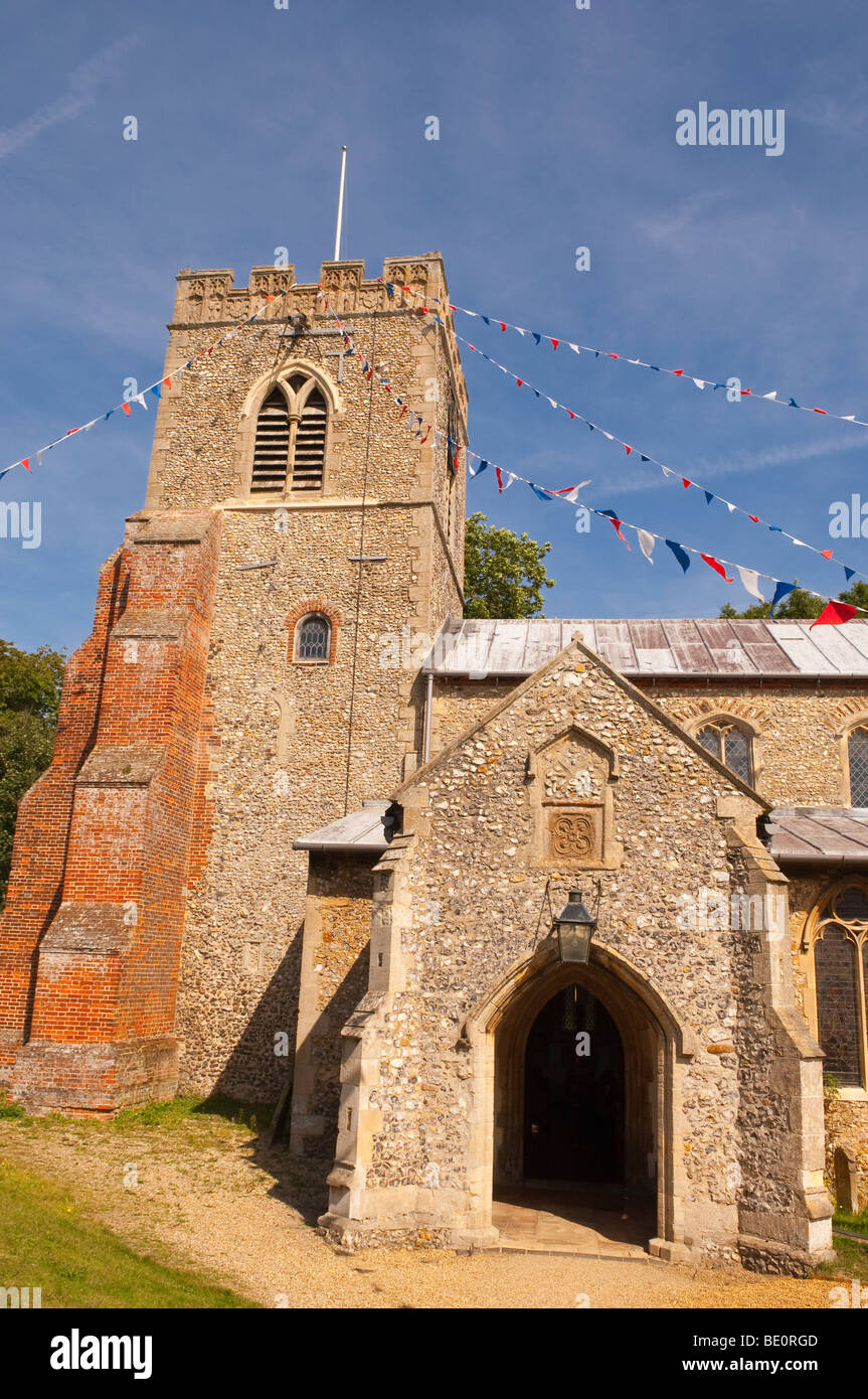 English church burnham market hi-res stock photography and images - Alamy