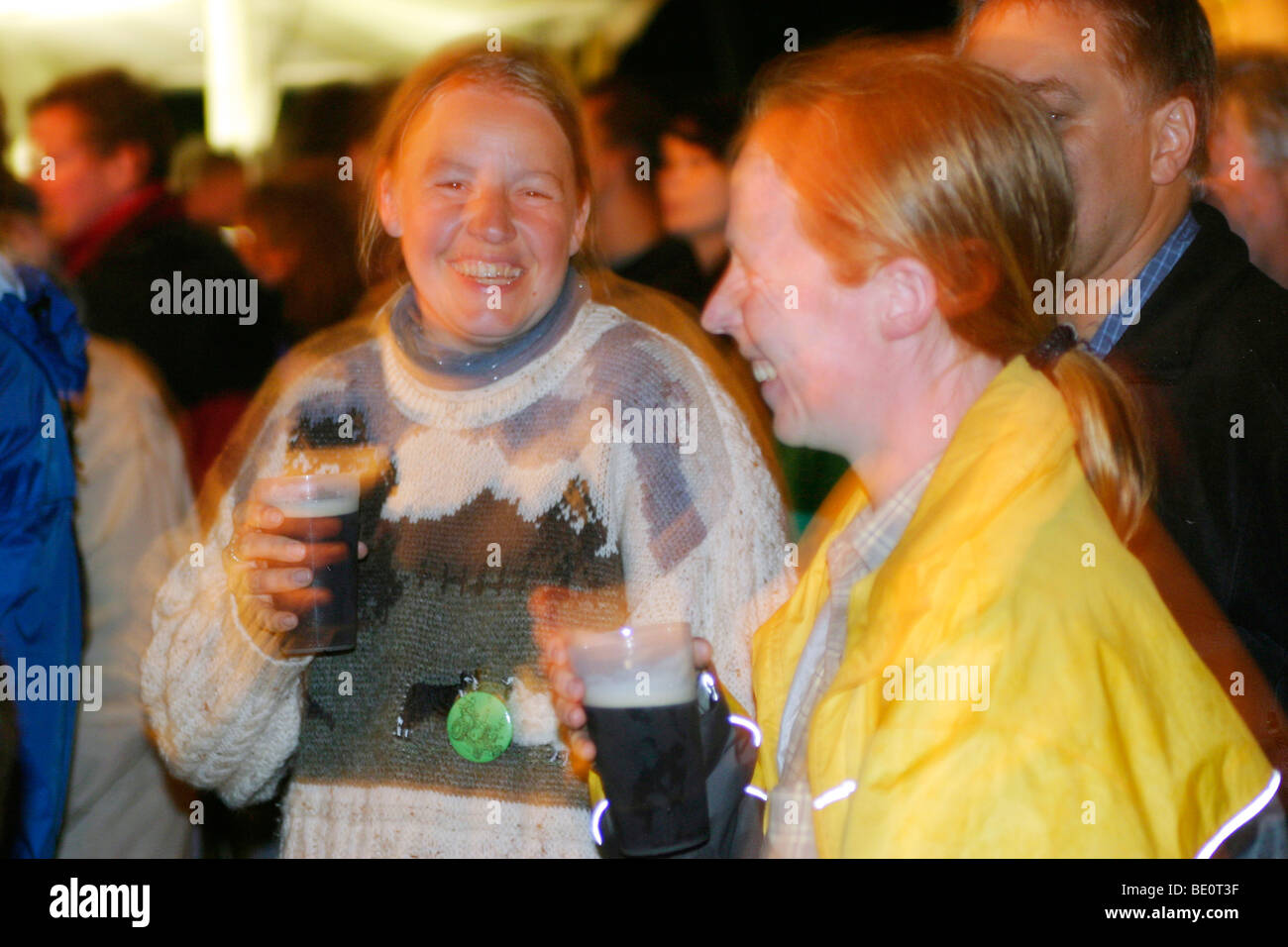 Woman guinness pint hi-res stock photography and images - Alamy
