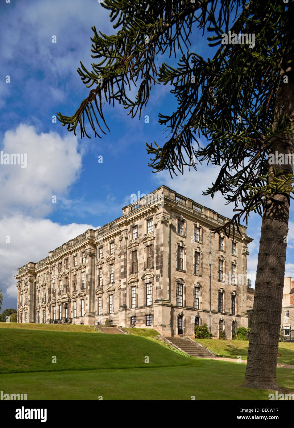 Stoneleigh abbey hi-res stock photography and images - Alamy