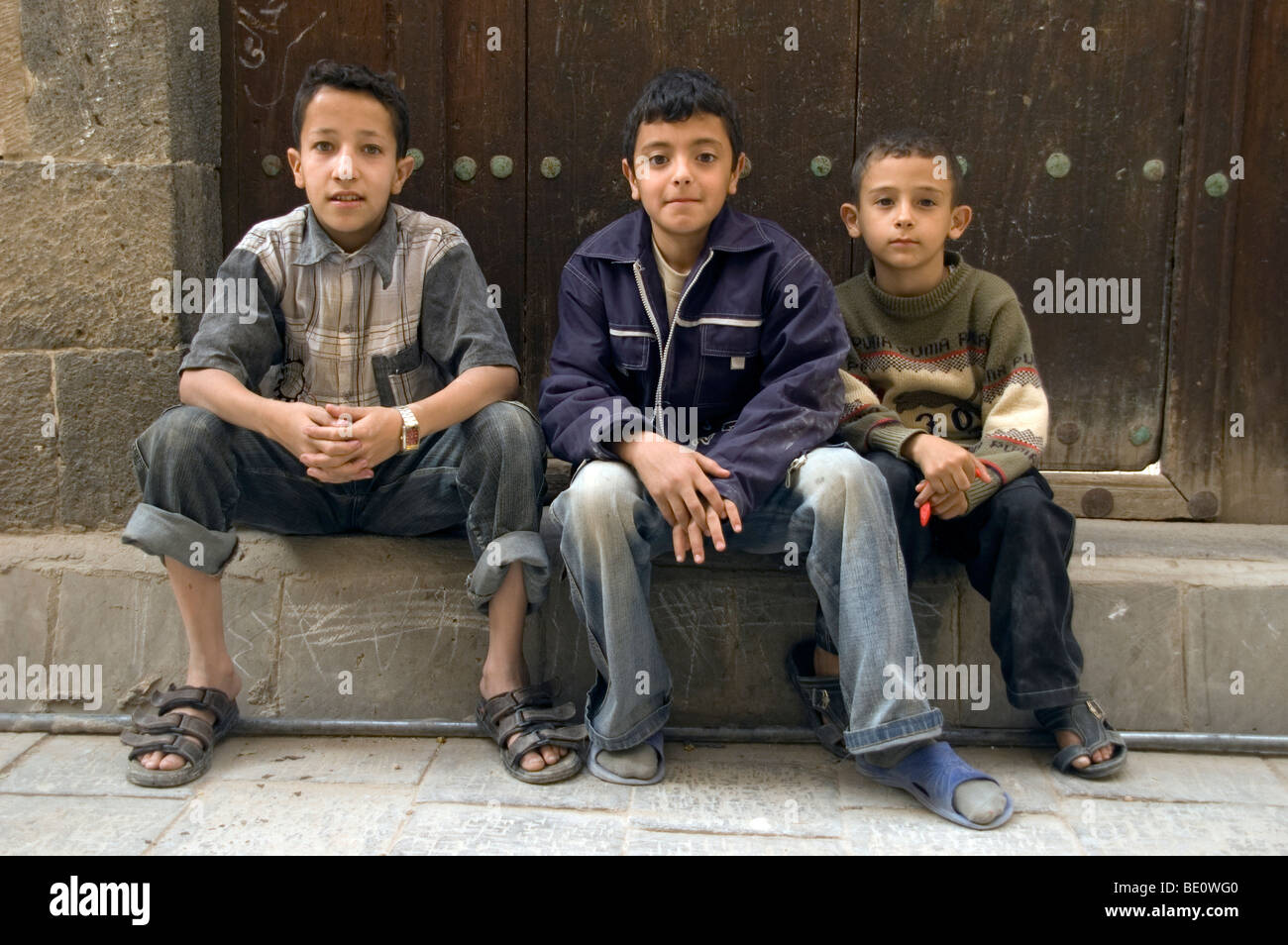 Three boys arabian hi-res stock photography and images - Alamy