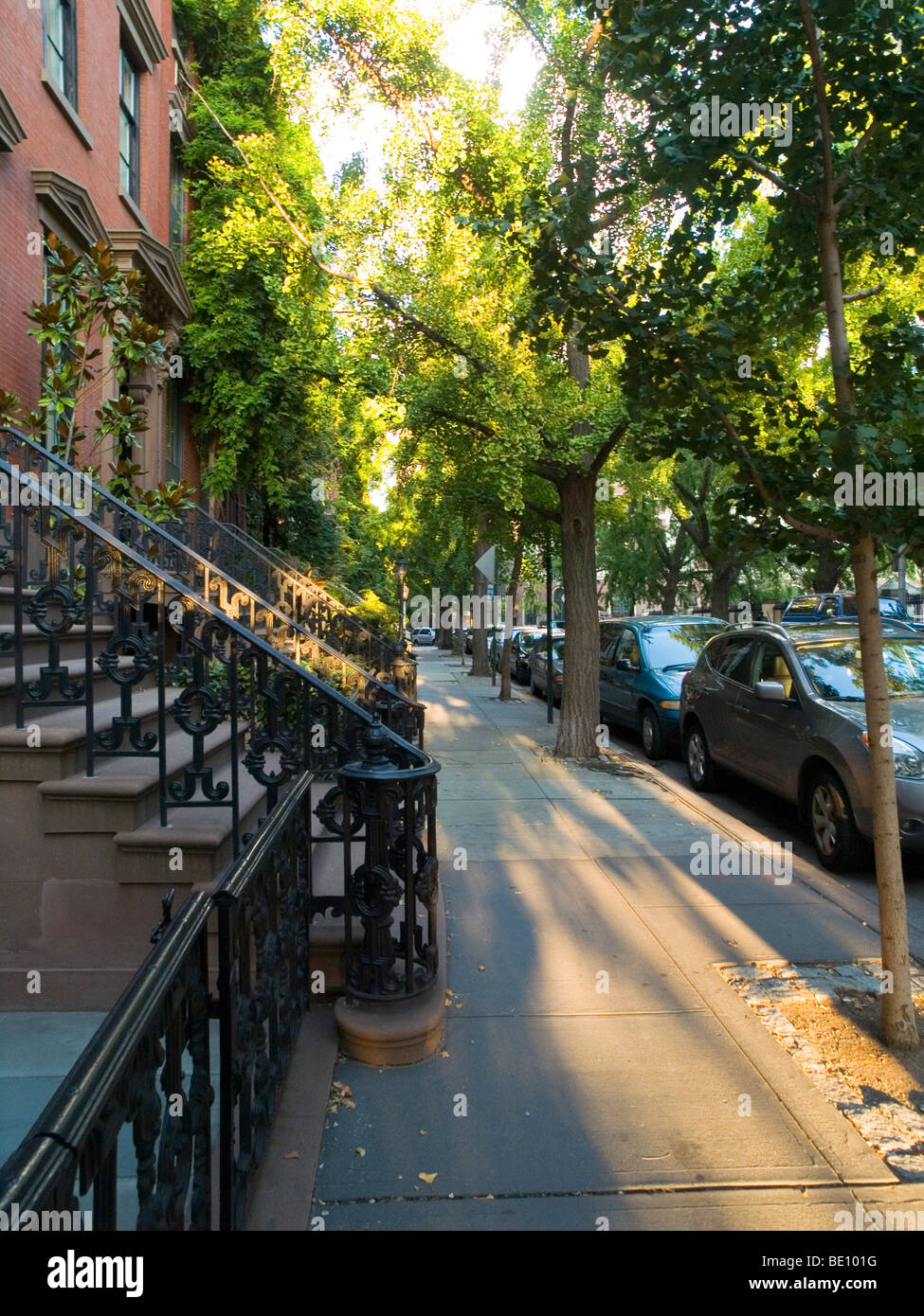 Saint beat hi-res stock photography and images - Alamy