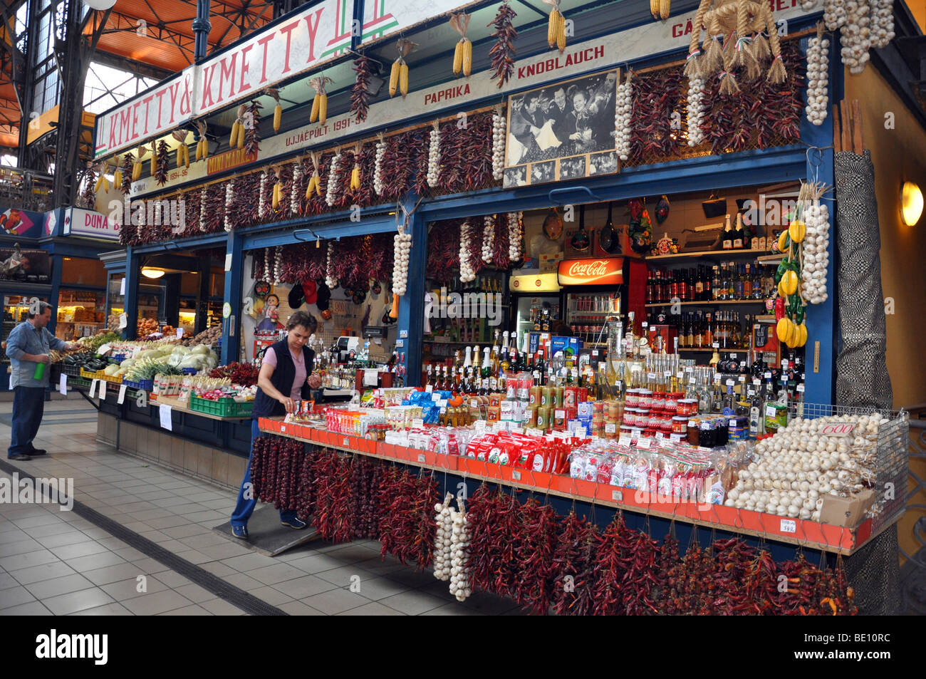 Budapest street market hi-res stock photography and images - Alamy