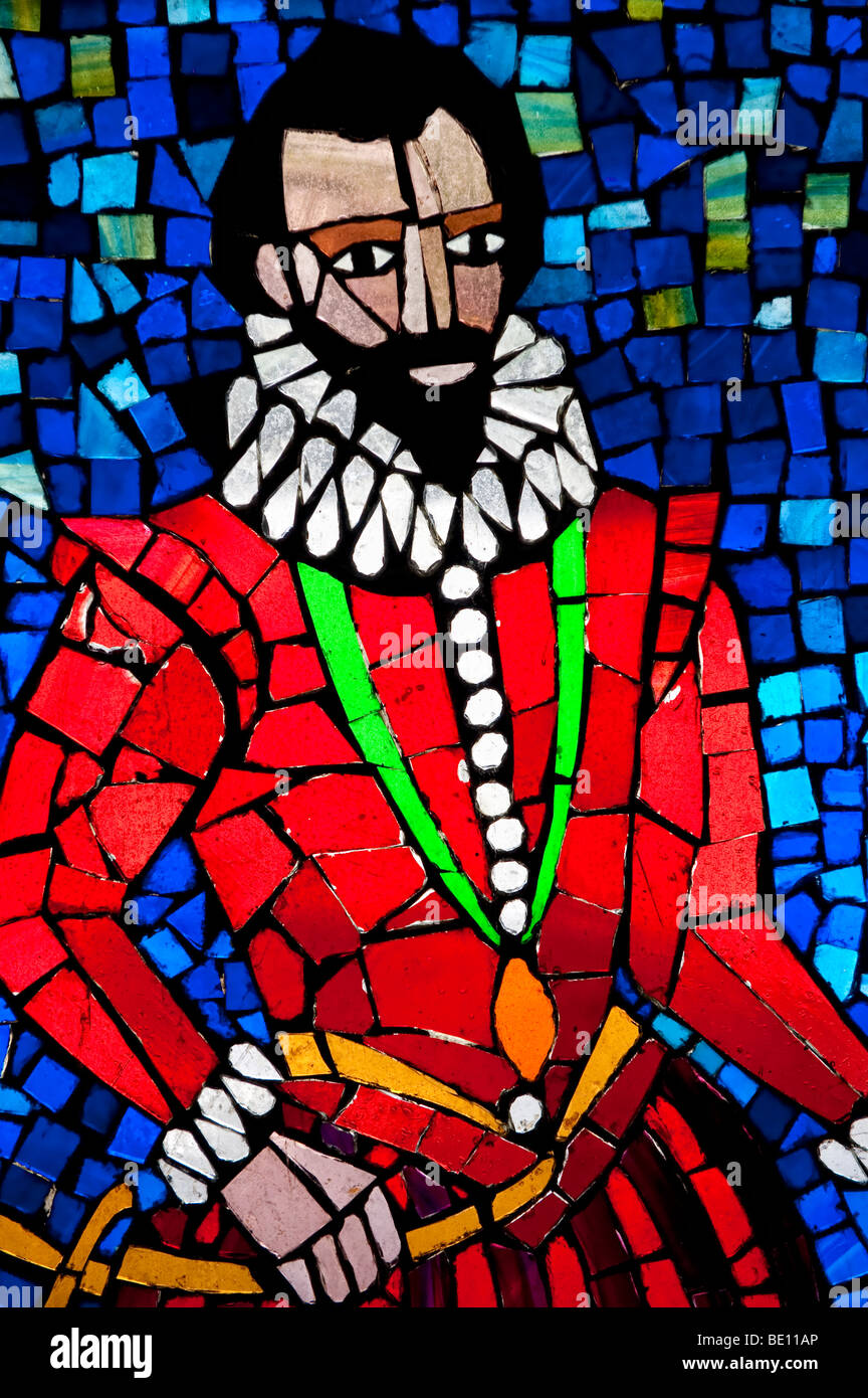Elizabethan costume man hi-res stock photography and images - Alamy