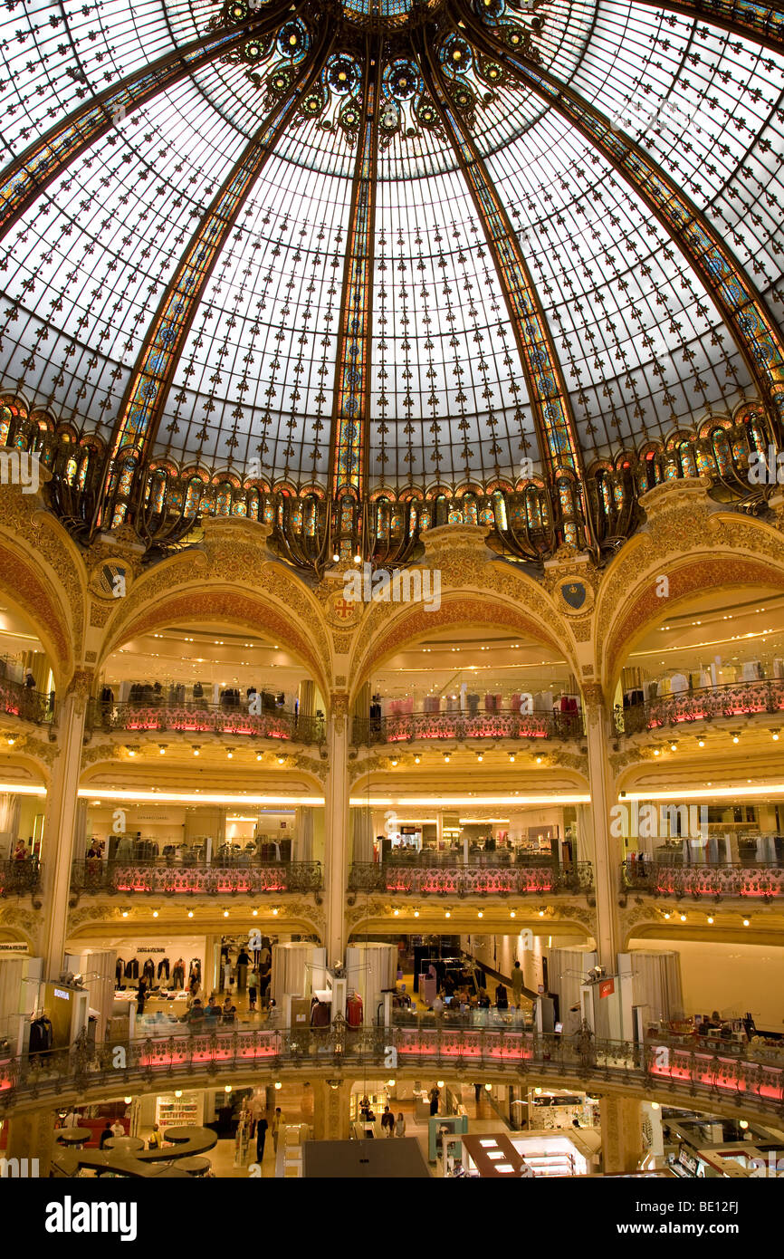 Lafayette Department Store Paris High Resolution Stock Photography and ...