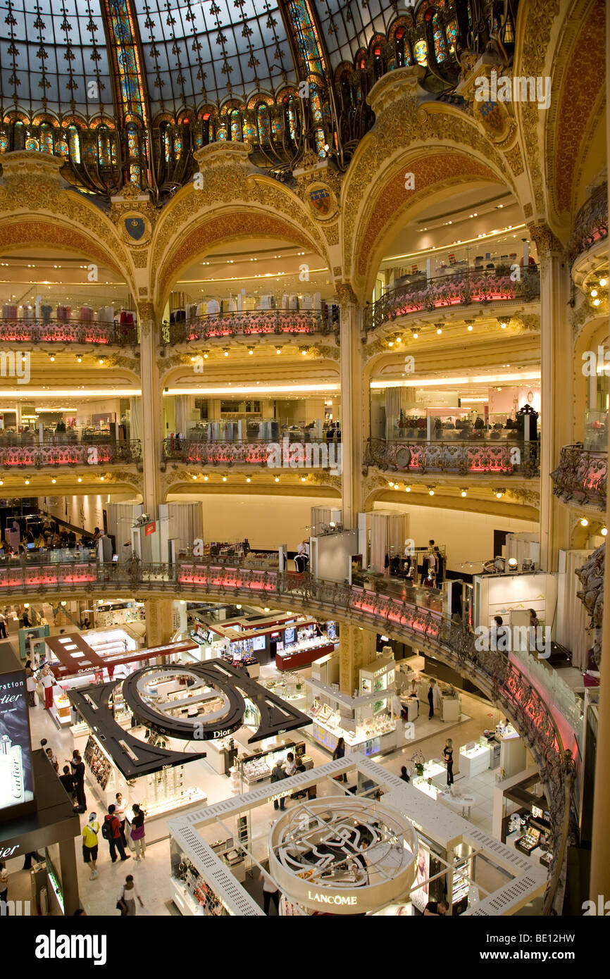 Lafayette department store paris hi-res stock photography and images ...