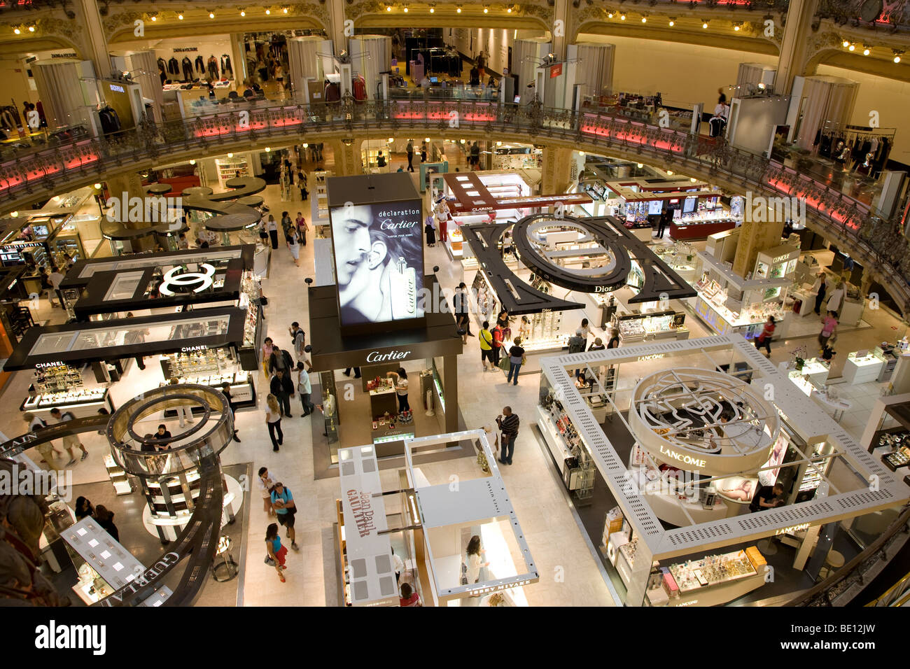 Lafayette department store paris hi-res stock photography and images ...