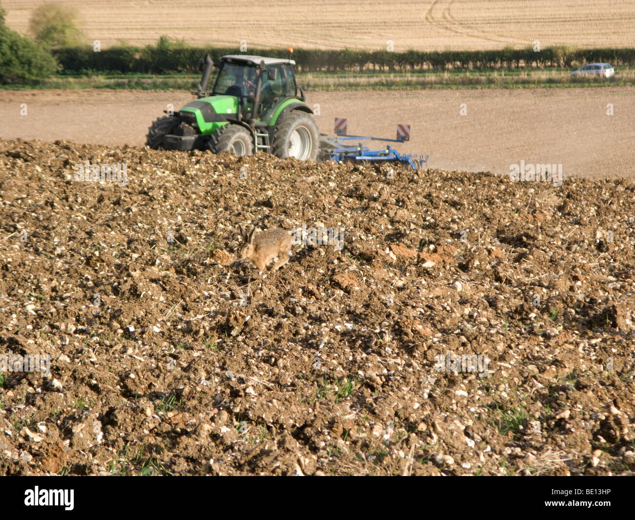 Hare uk farm tractor hi-res stock photography and images - Alamy