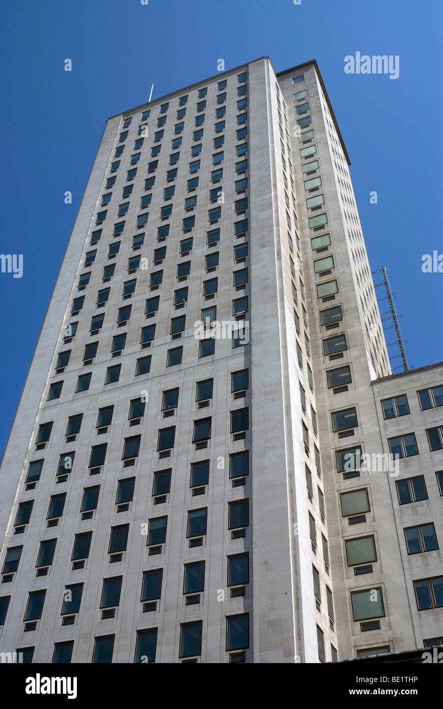 View of a skyscraper office block Stock Photo - Alamy