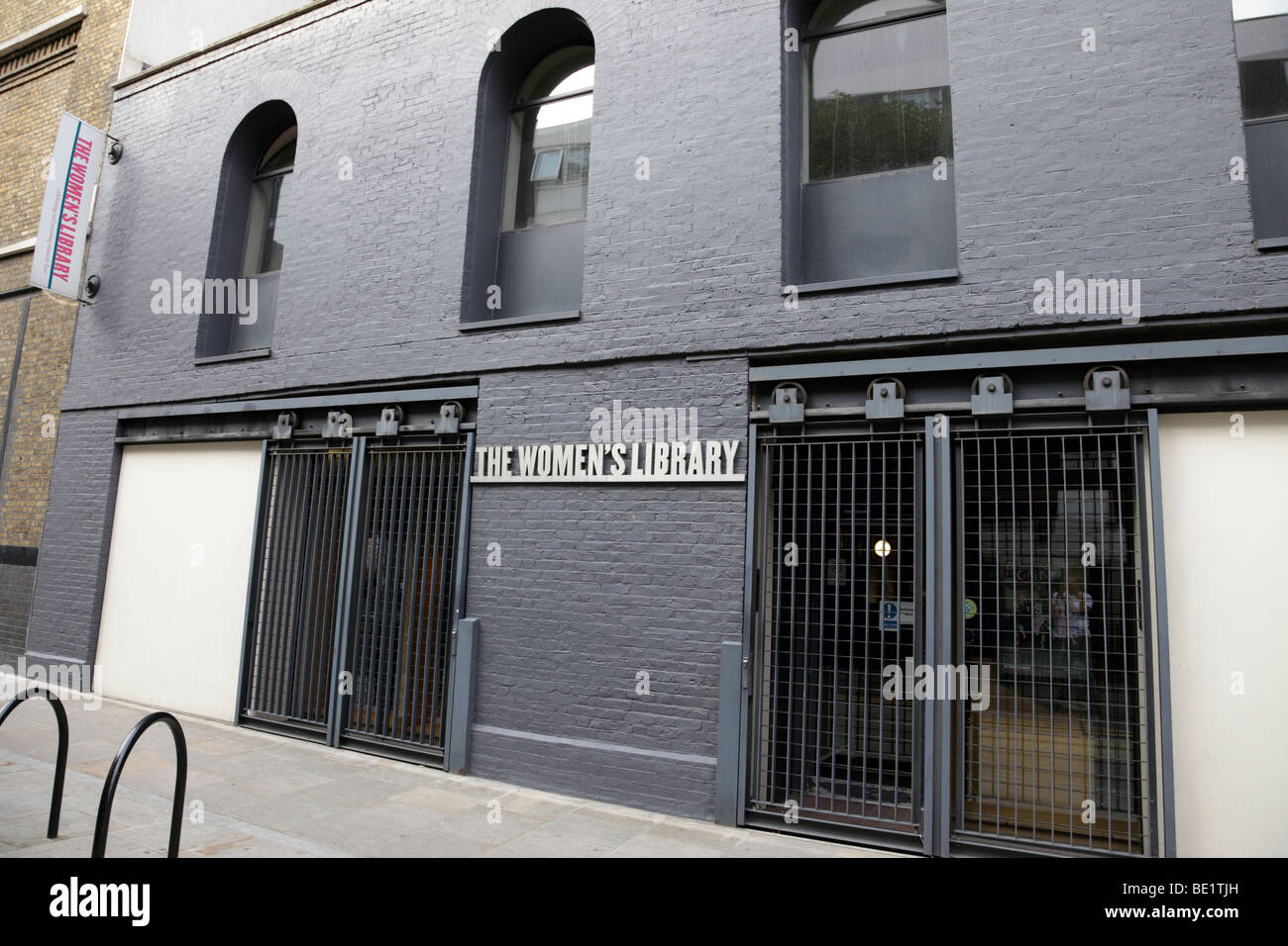 entrance to the women's library part of the london metropolitan ...
