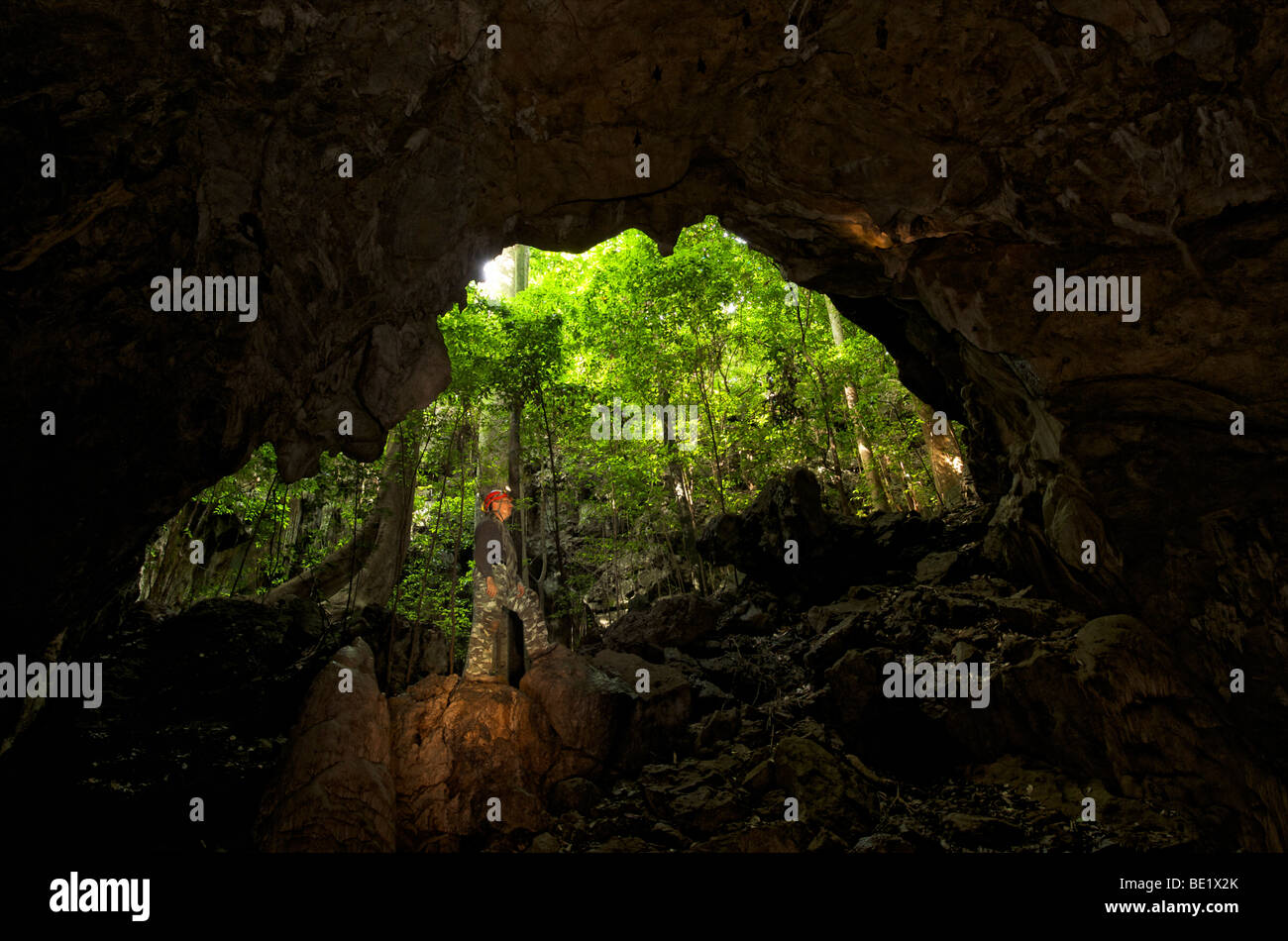 Collapsed Caves High Resolution Stock Photography and Images - Alamy