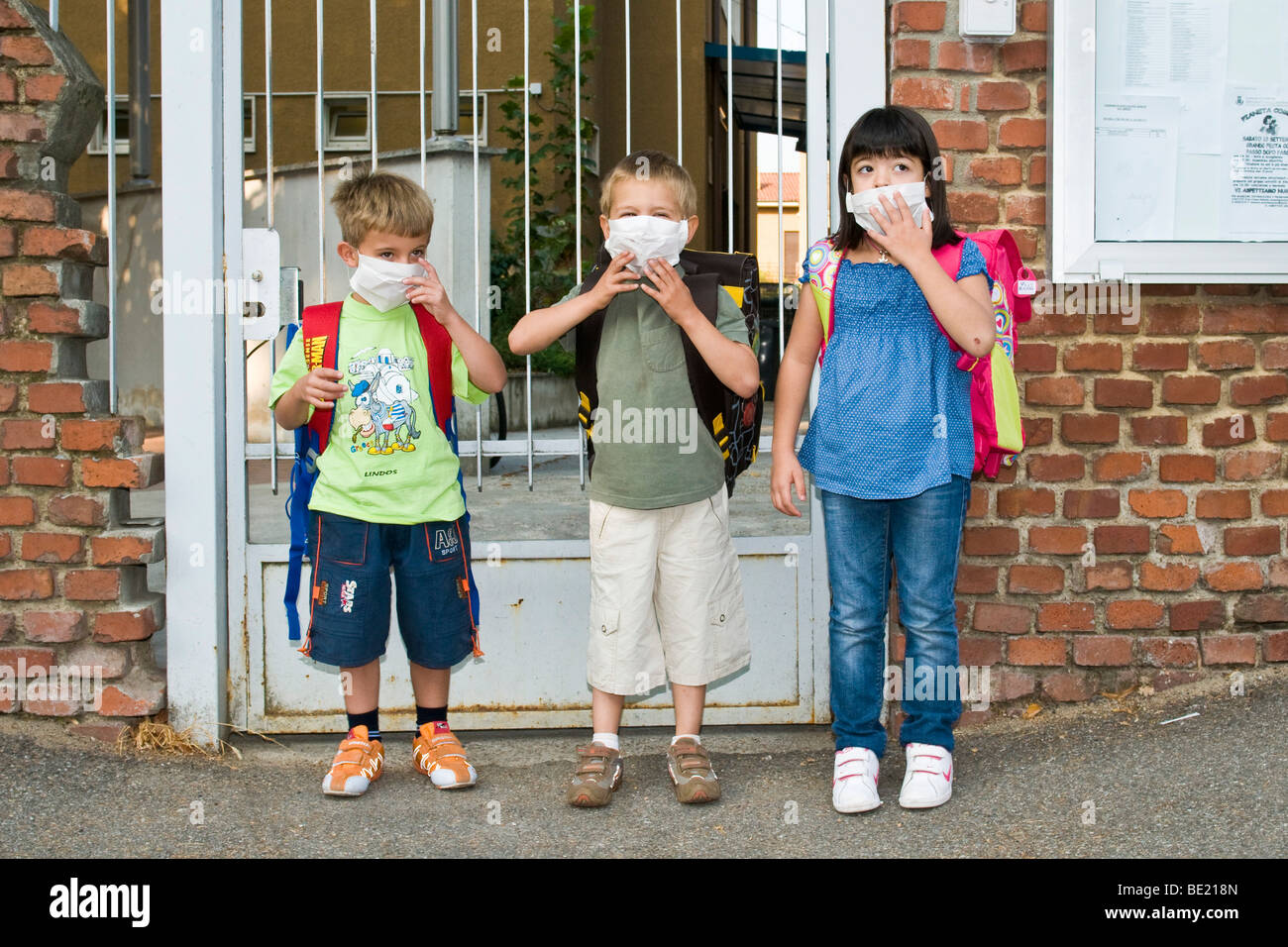 Sick school children hi-res stock photography and images - Alamy