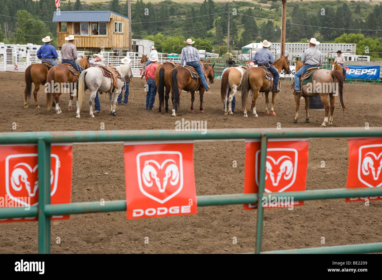 Cowboys hi-res stock photography and images - Alamy