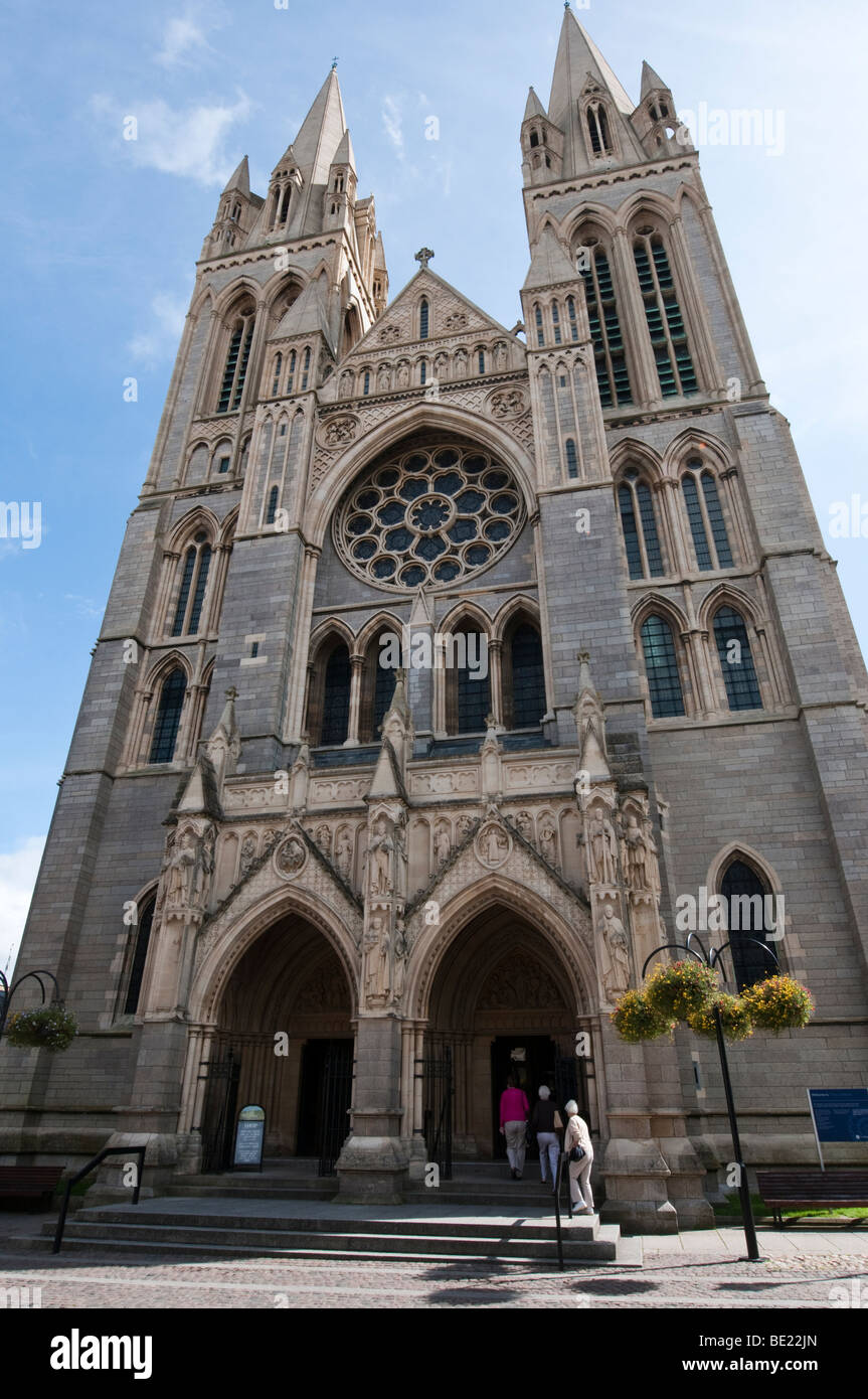Truro cathedral truro city cornwall hi-res stock photography and images ...