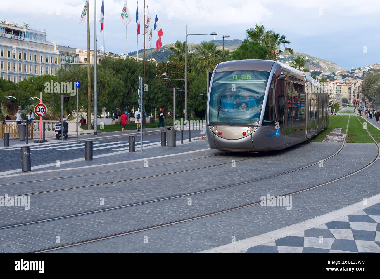 tramway nice france Stock Photo - Alamy