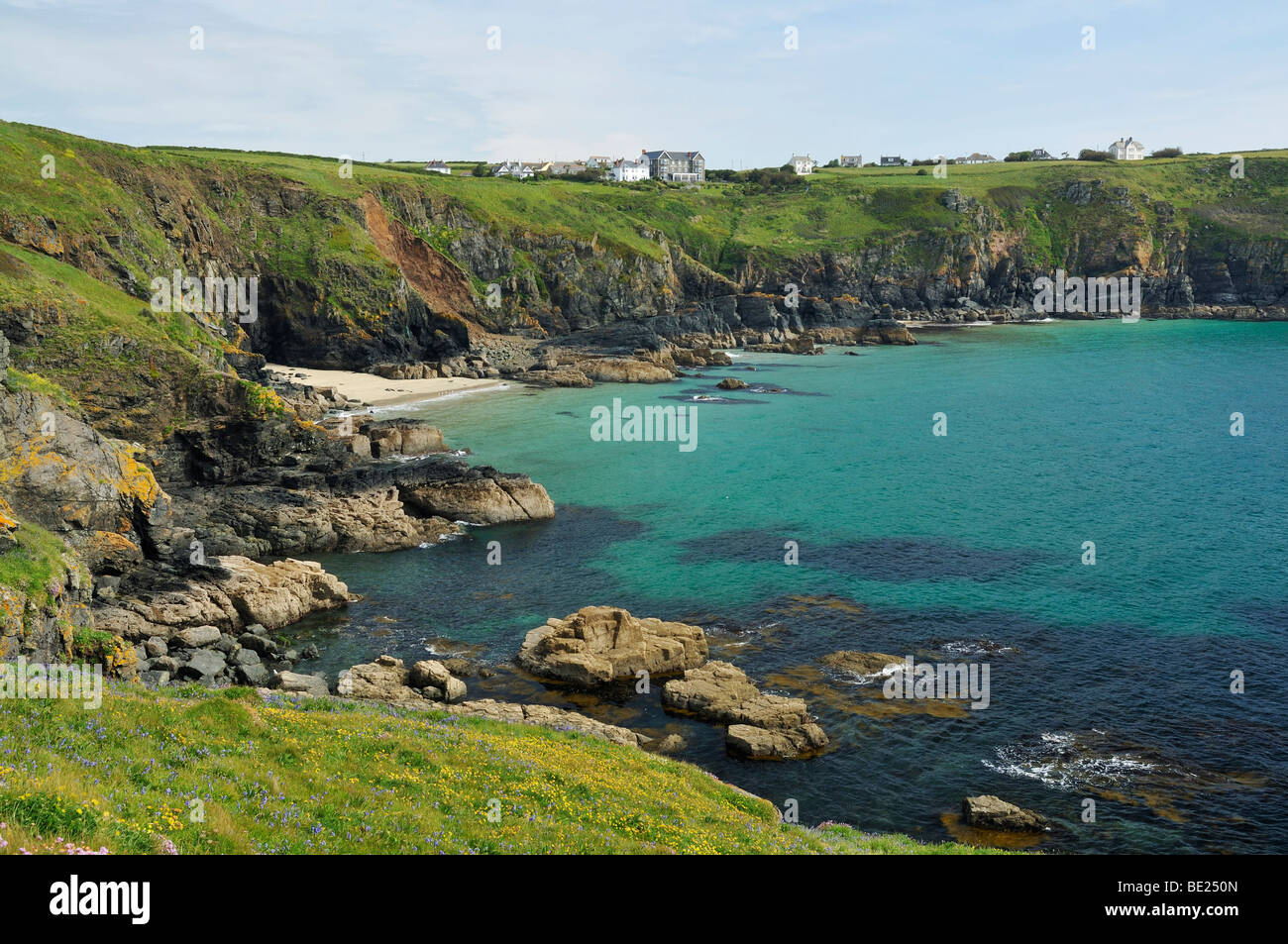 Housel Bay & Hotel, Lizard Point, Cornwall Stock Photo - Alamy