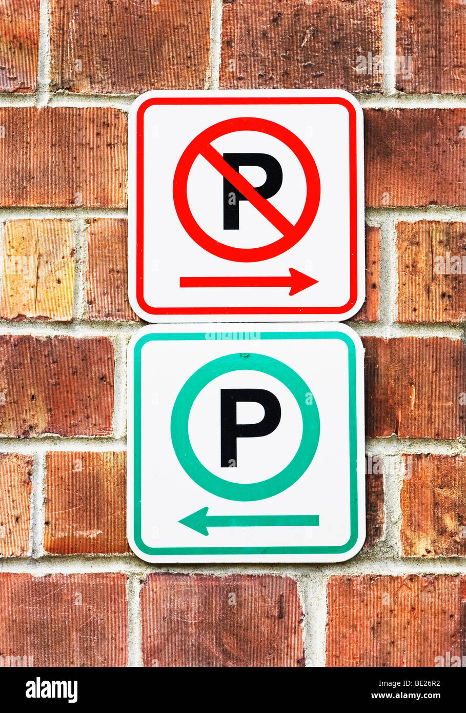 Contradictory signs hi-res stock photography and images - Alamy