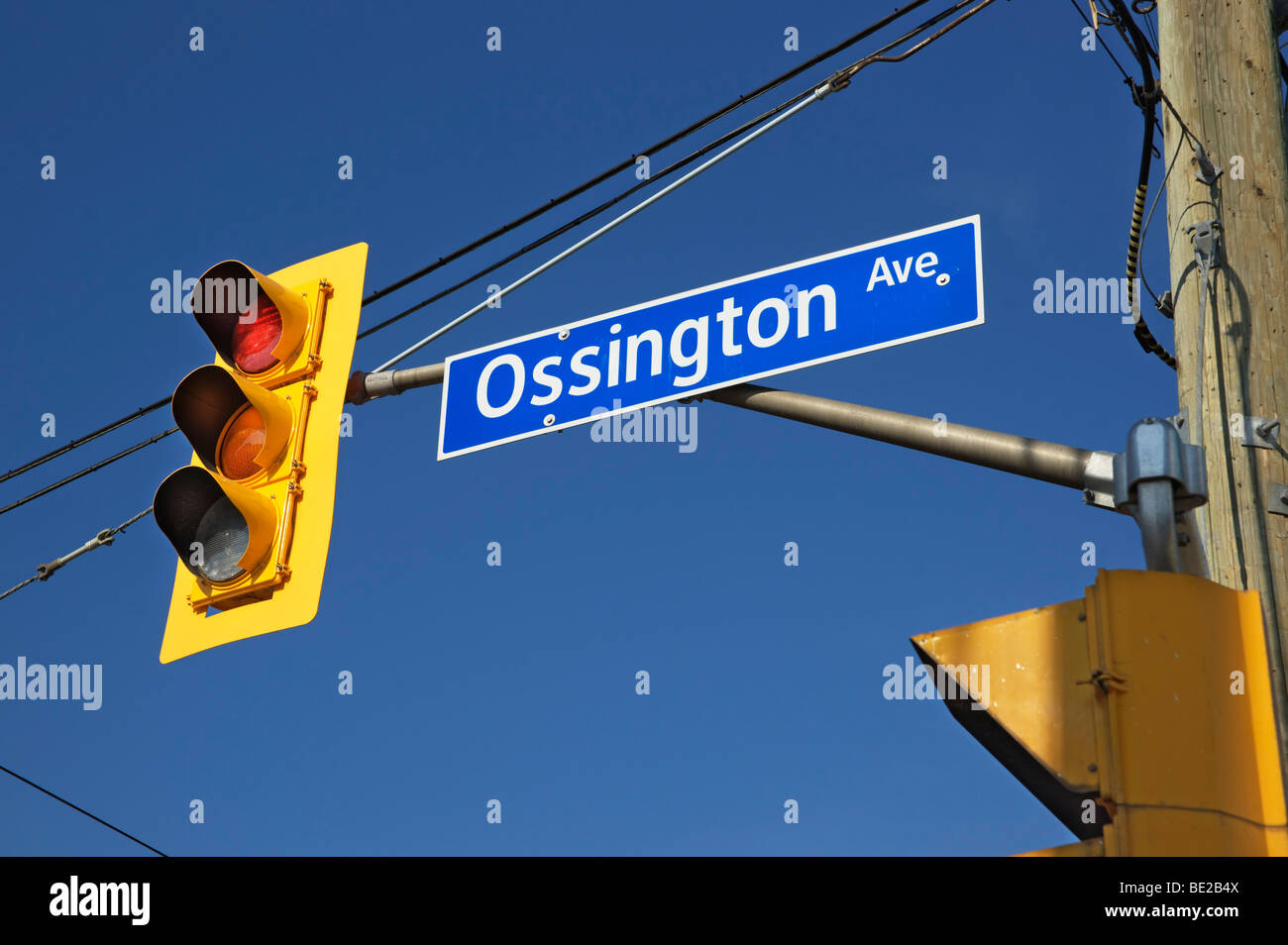 Warning sign for traffic lights hi-res stock photography and images - Alamy