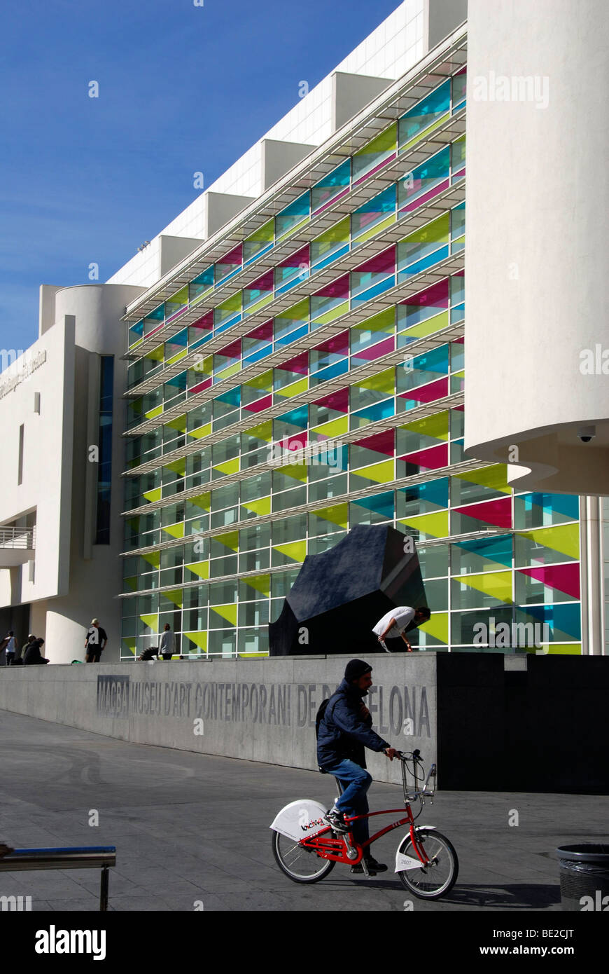 MACBA BY THE ARCHITECT RICHARD MEIER . BARCELONA. CATALONIA. SPAIN ...