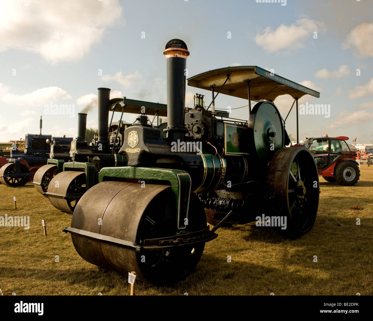 Steam rollers hi-res stock photography and images - Alamy