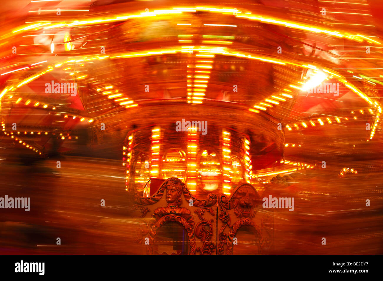 Night ride carousel funfair hi-res stock photography and images - Alamy