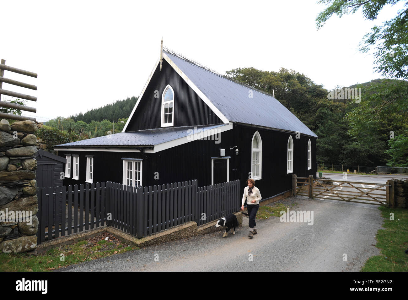 Village hall hi-res stock photography and images - Alamy