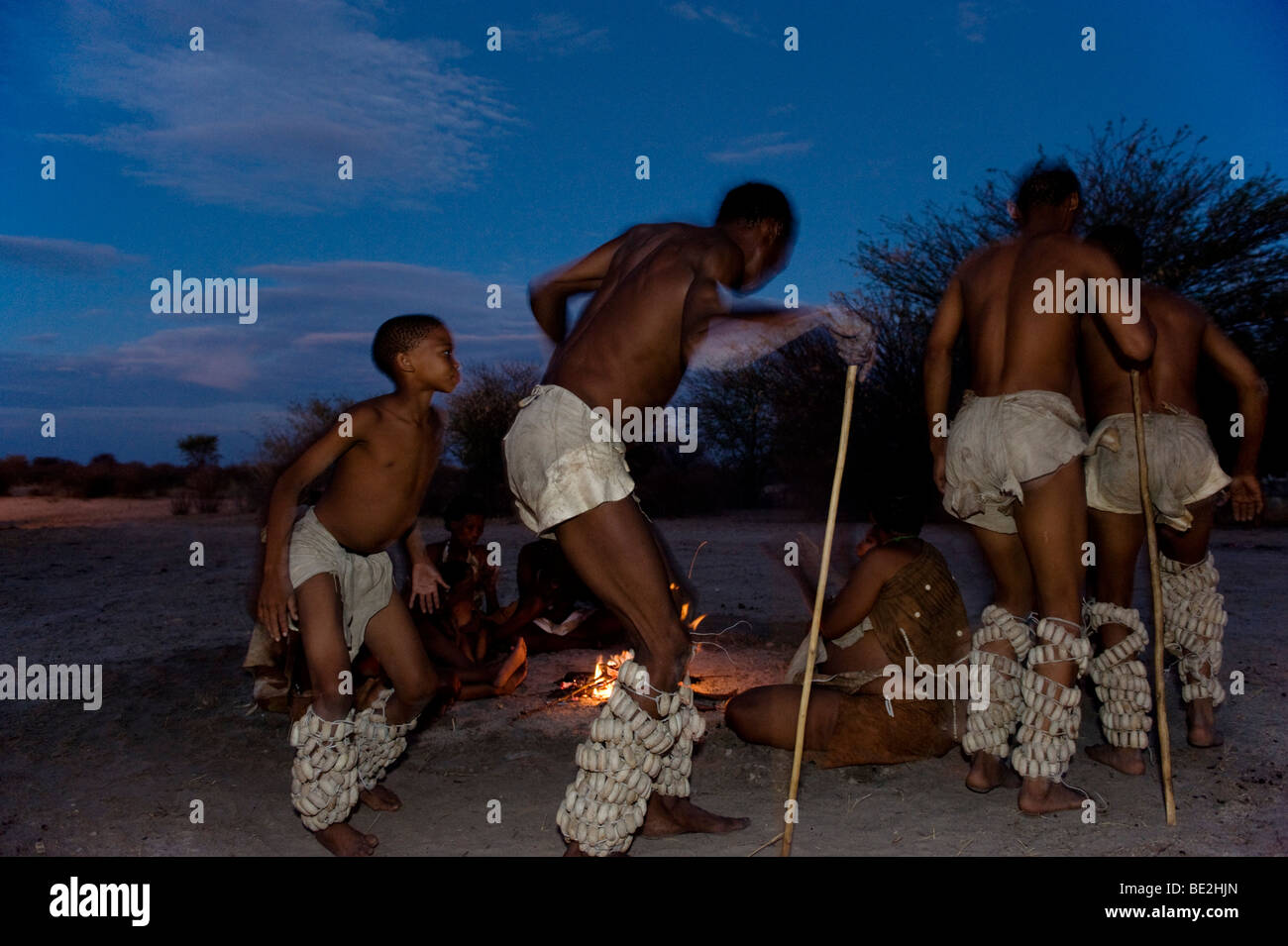 Naro bushman (San) dance, Central Kalahari, Botswana Stock Photo - Alamy