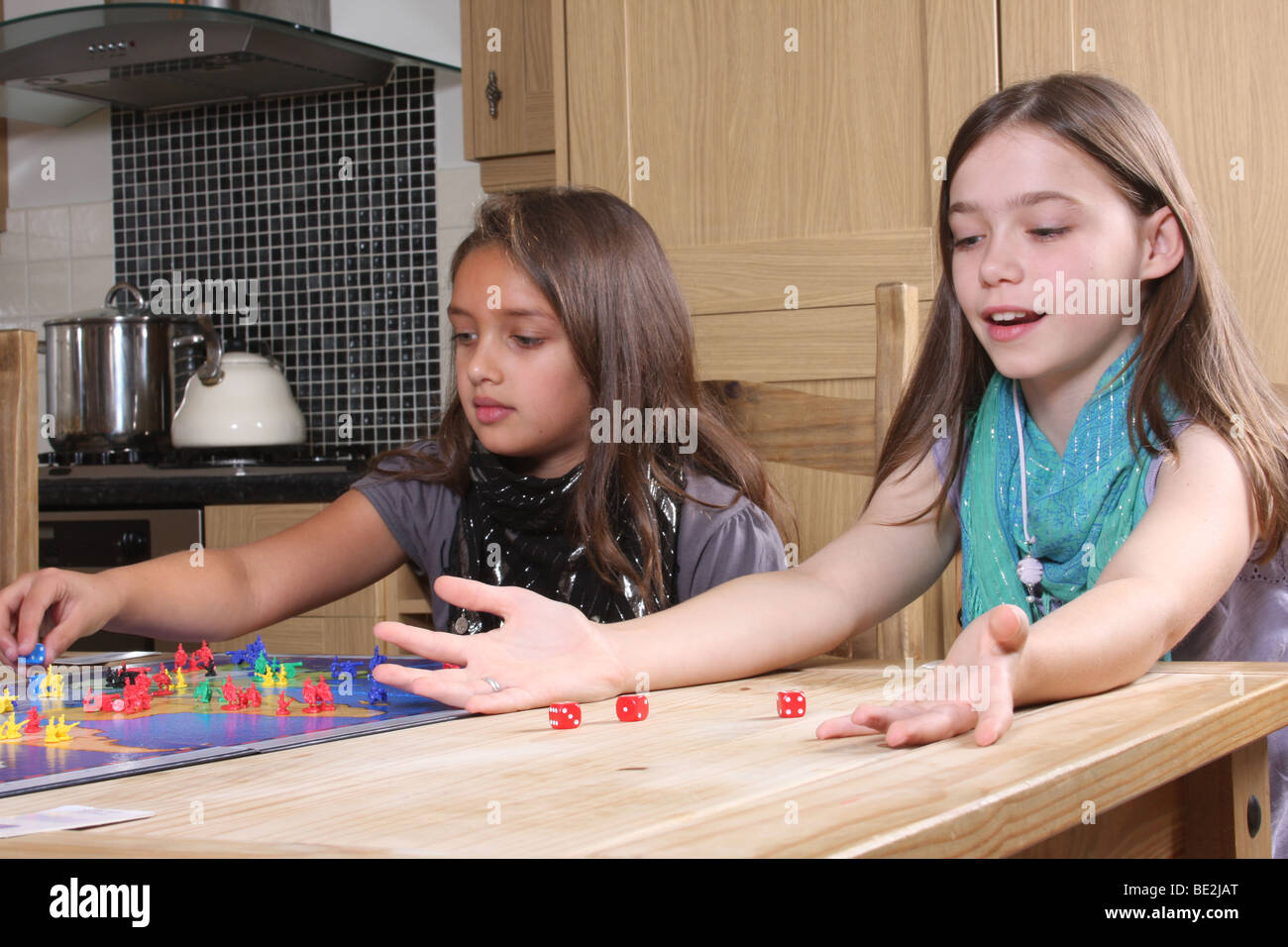 Playing board game kids losing game hi-res stock photography and images ...