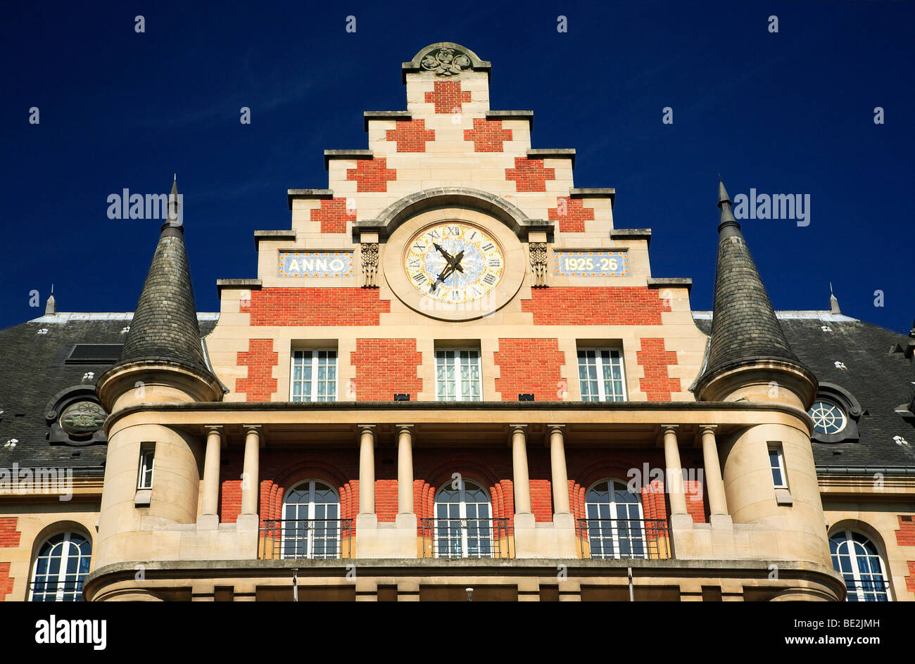 Cité international university hi-res stock photography and images - Alamy