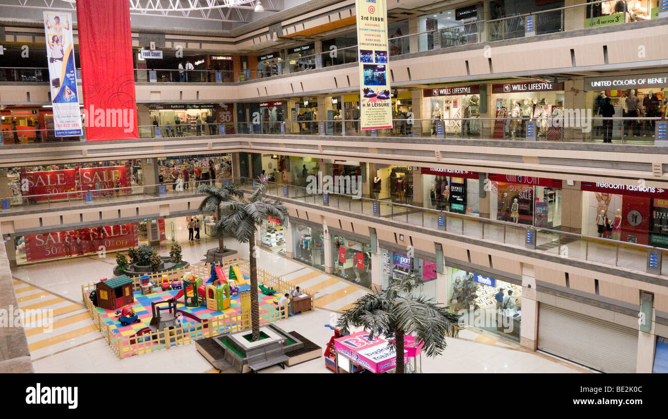 Interior panoramic shot of the Iscon Mall / shopping mall, in Surat ...