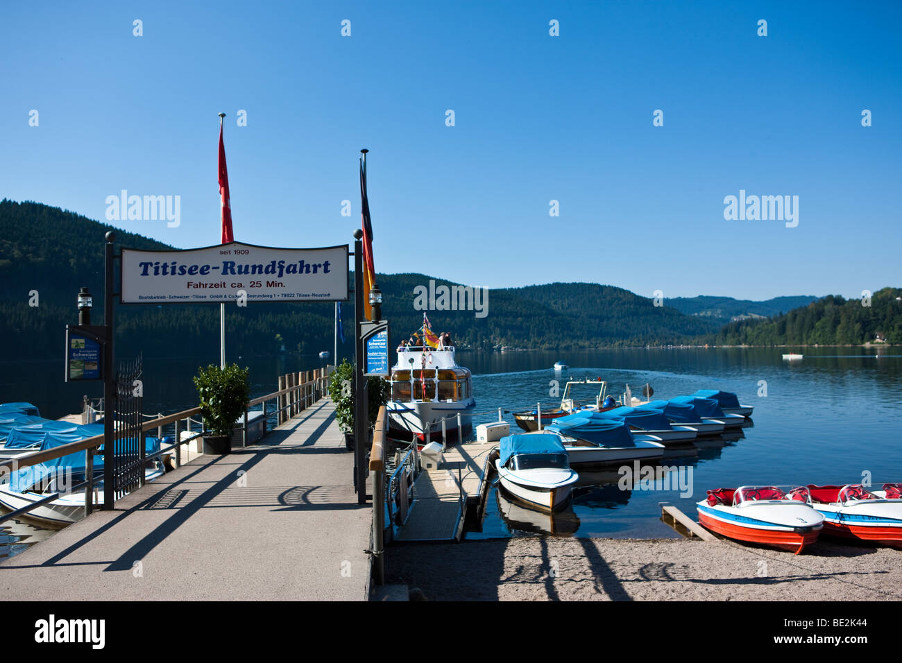 Boat hire, Titisee-Neustadt, Black Forest, Baden-Wuerttemberg, Germany ...