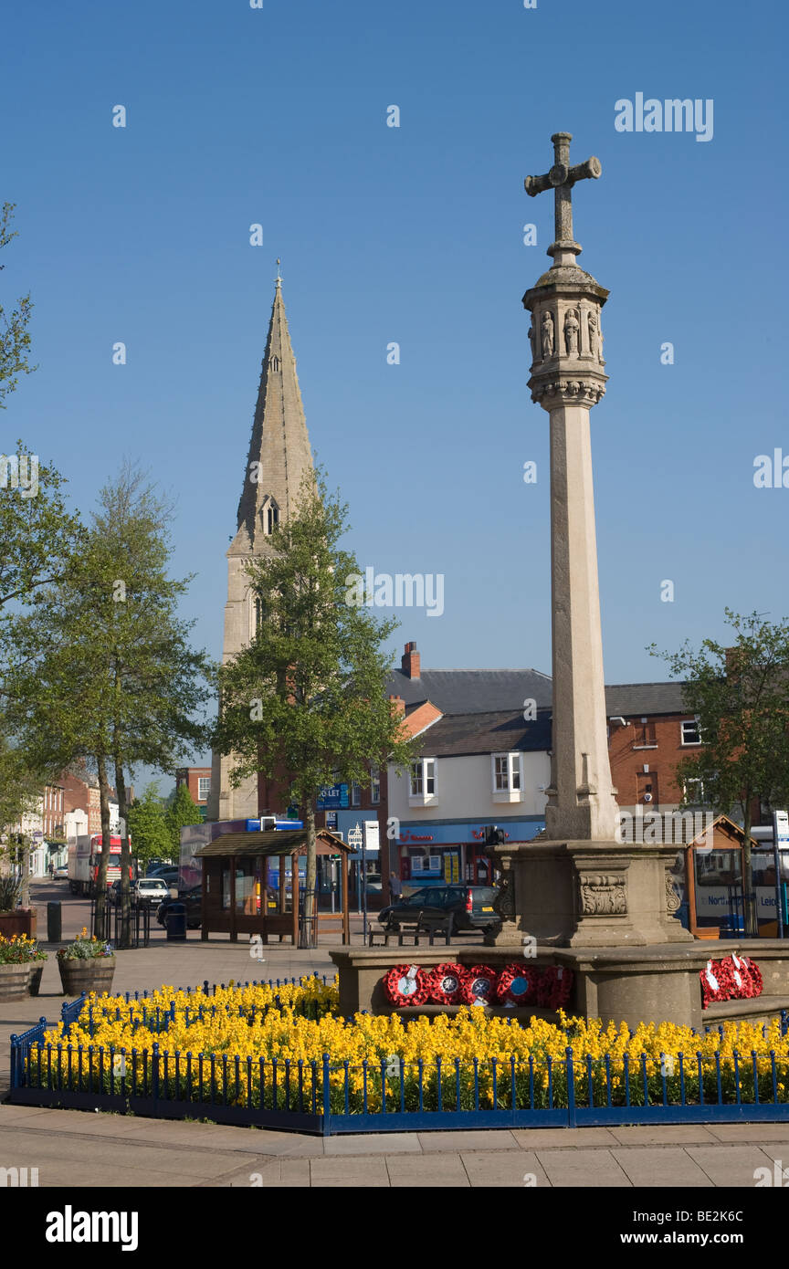War memorial in the centre of the pretty market town of Market ...