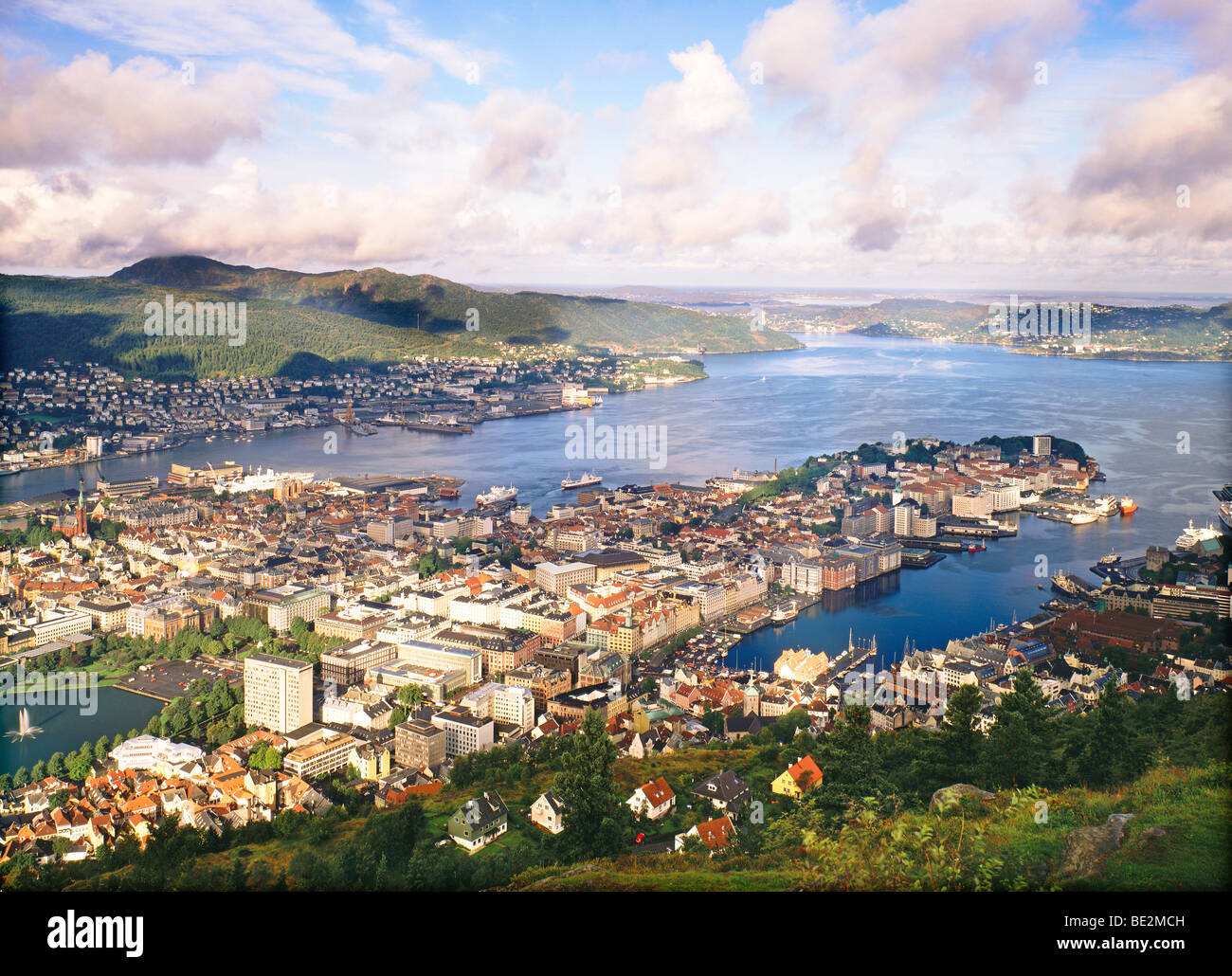 From the mountain Floyen to the old town of Bergen, Norway, Scandinavia ...