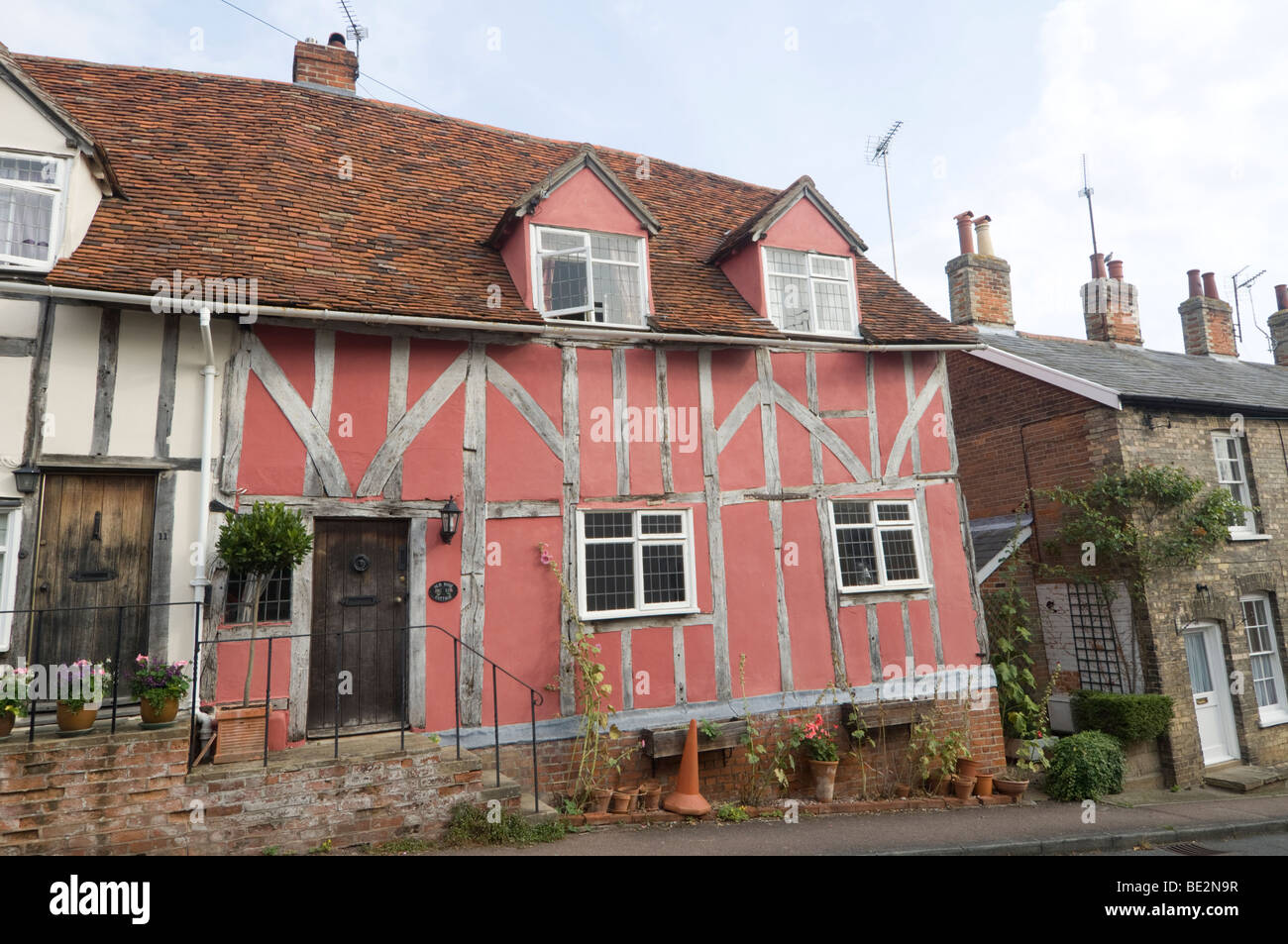 Suffolk pink building hi-res stock photography and images - Alamy