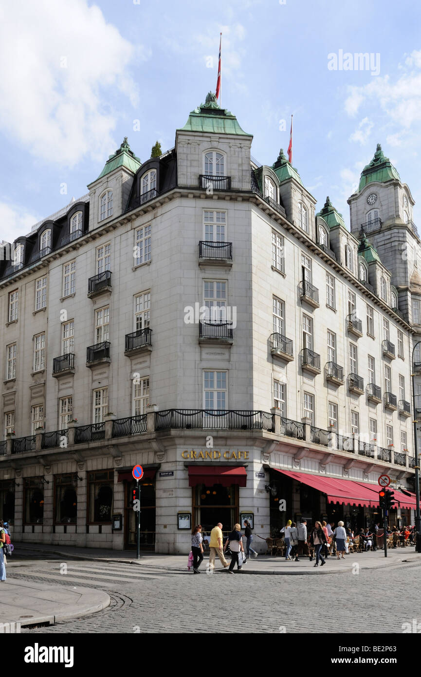 Karl johans gate norway oslo hi-res stock photography and images - Alamy