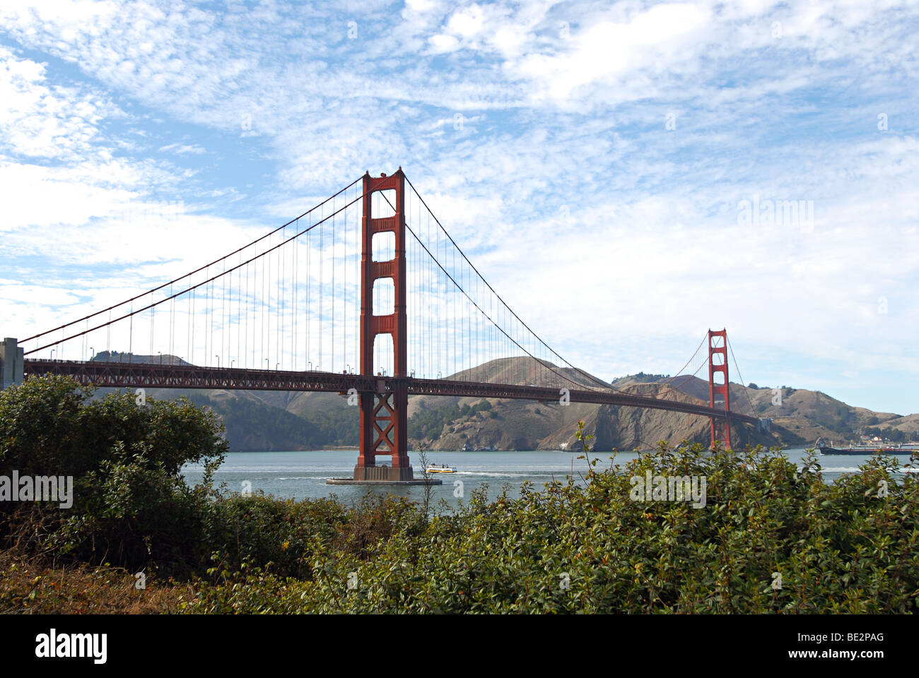 Golden gate bridge made hi-res stock photography and images - Alamy