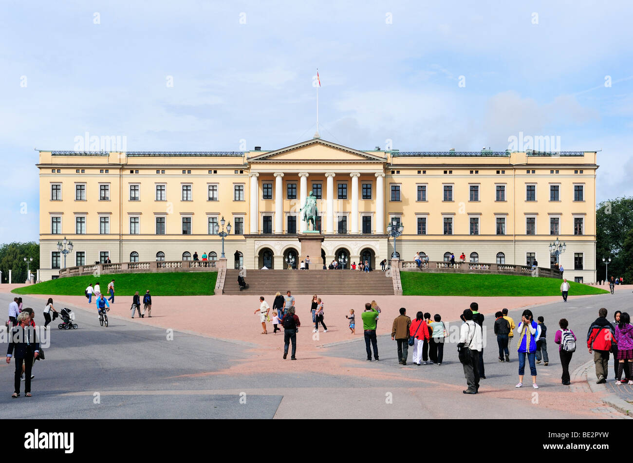 The Royal Palace, Oslo, Norway, Scandinavia, Northern Europe Stock ...