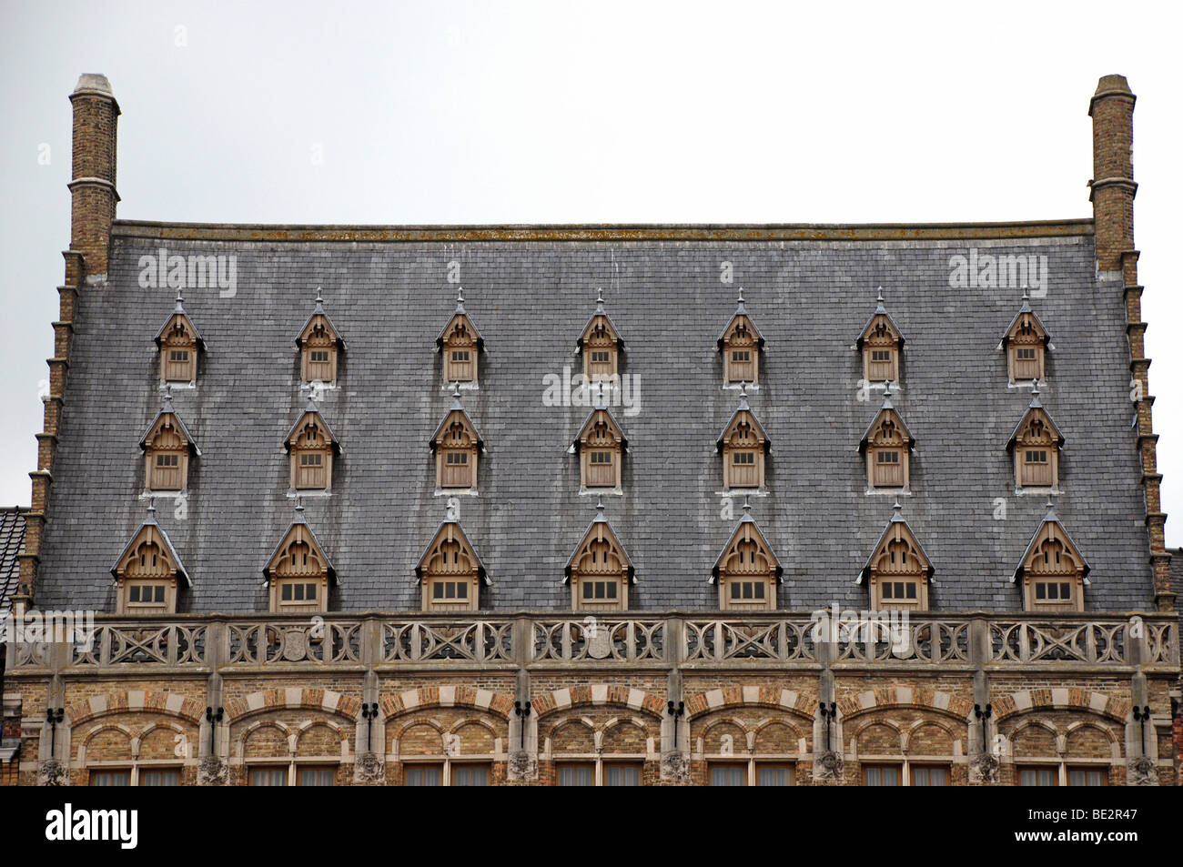 Roof of property in the town square of Ypres, Belgium Stock Photo - Alamy