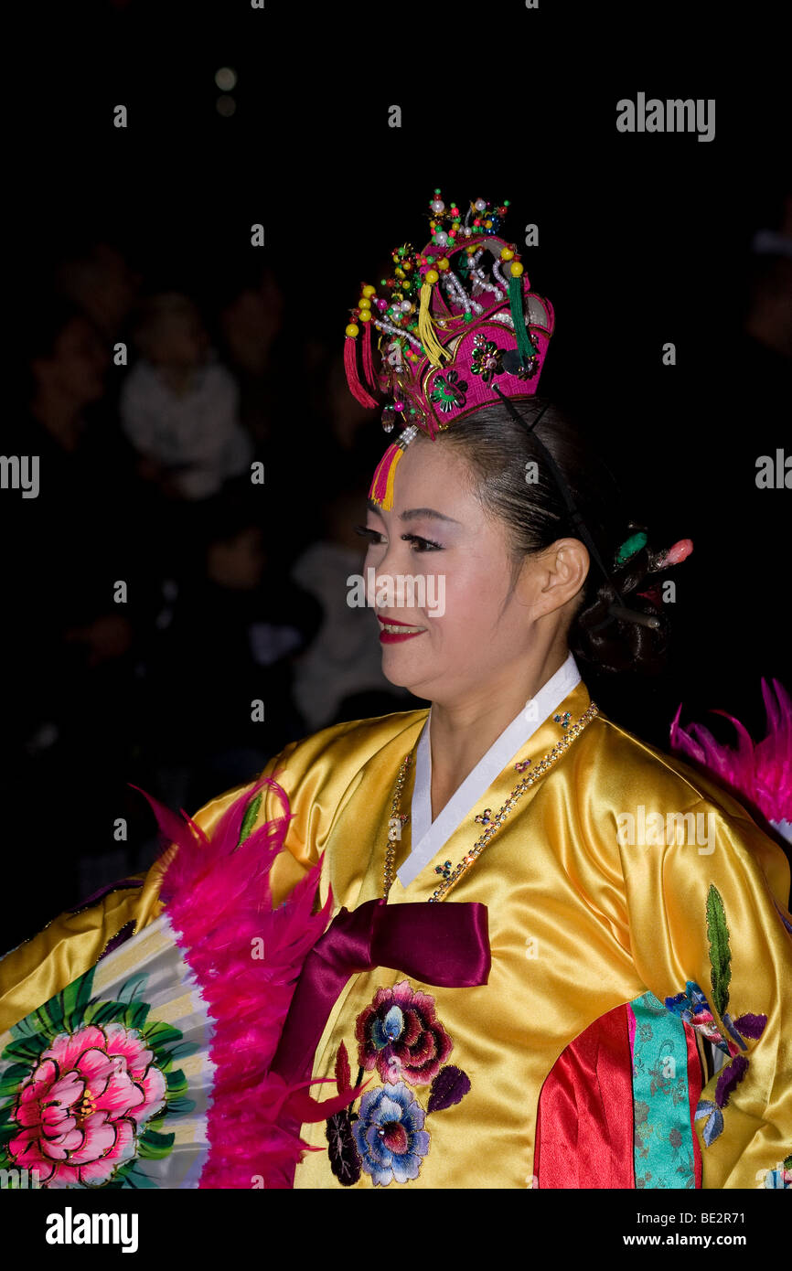 chinese women female traditional fan dance parade procession carnival ...