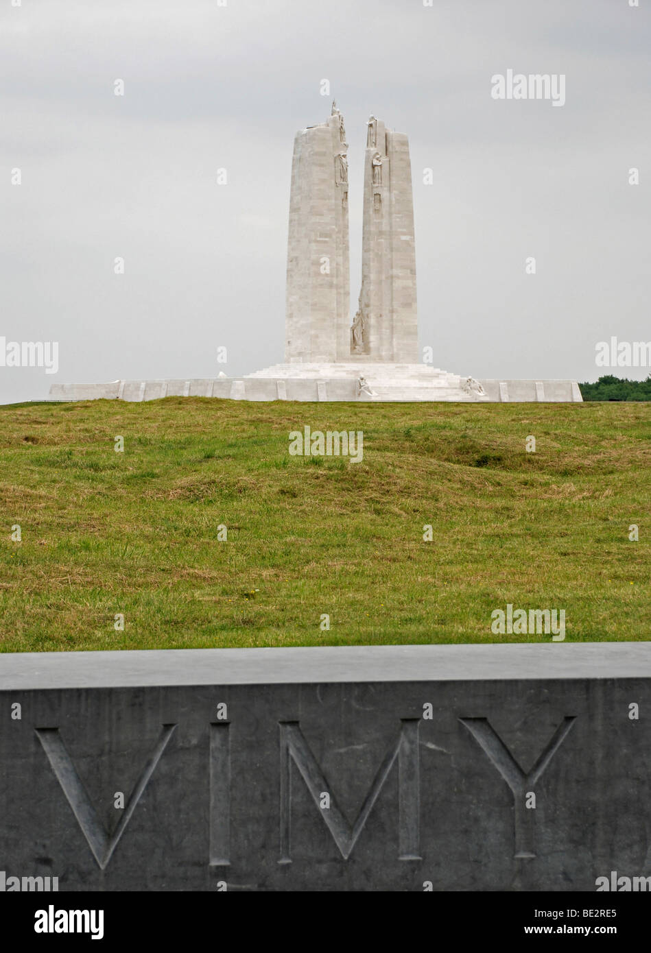 Vimy Ridge Canadian War Memorial Stock Photo - Alamy