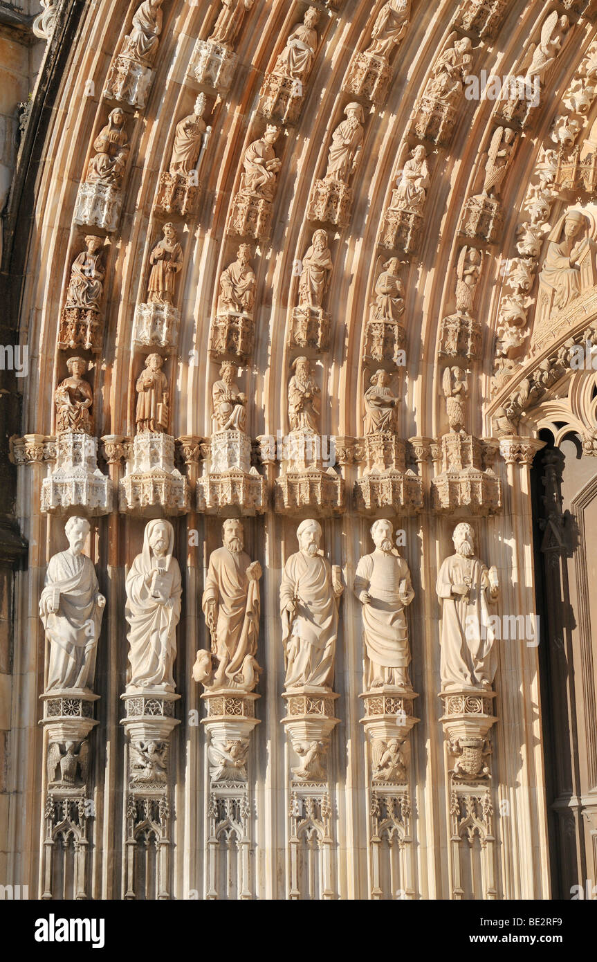 Apostle statues on the Gothic portal of the basilica, Dominican ...